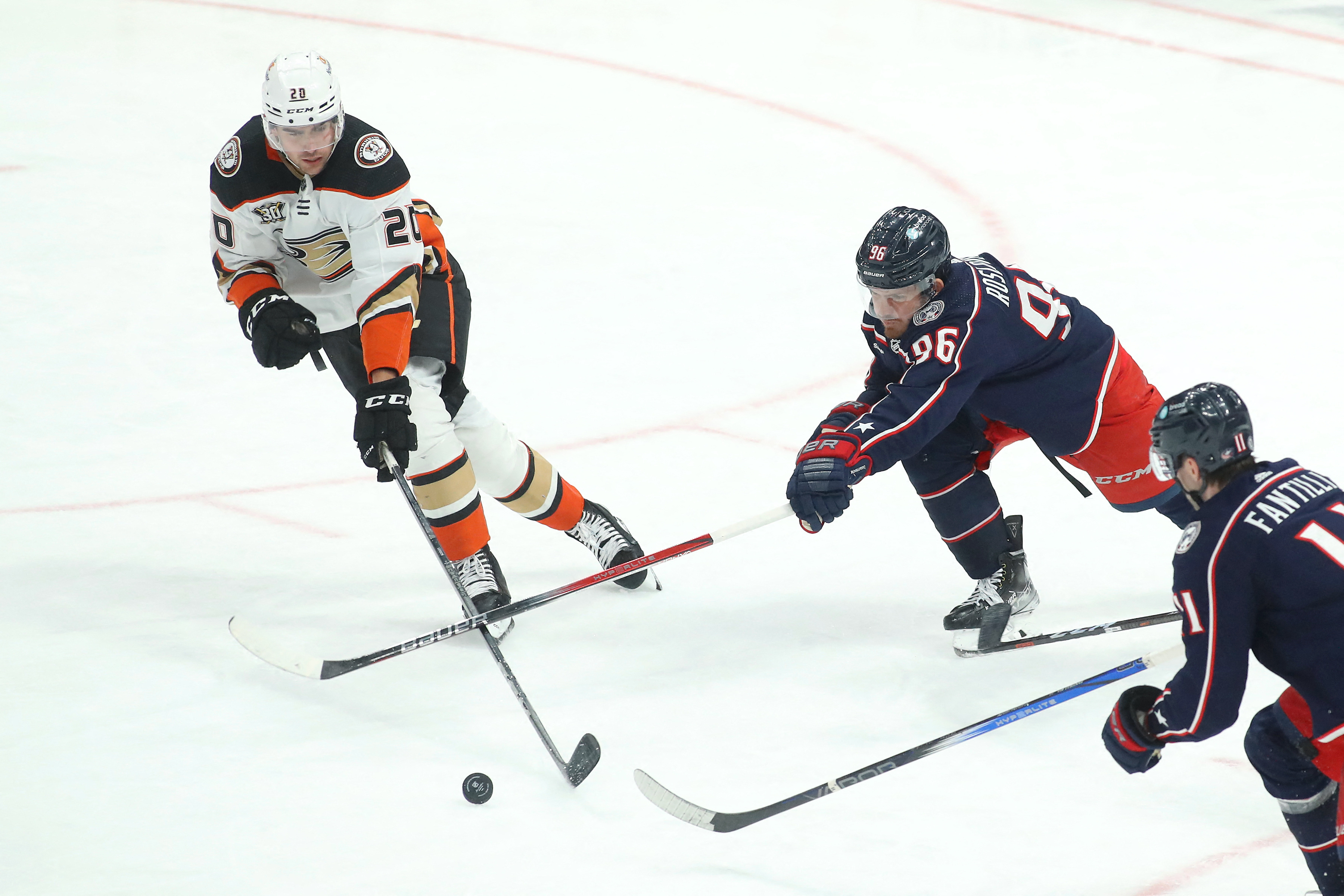 Frank Vatrano, Ducks break away for OT win vs. Blue Jackets | Reuters