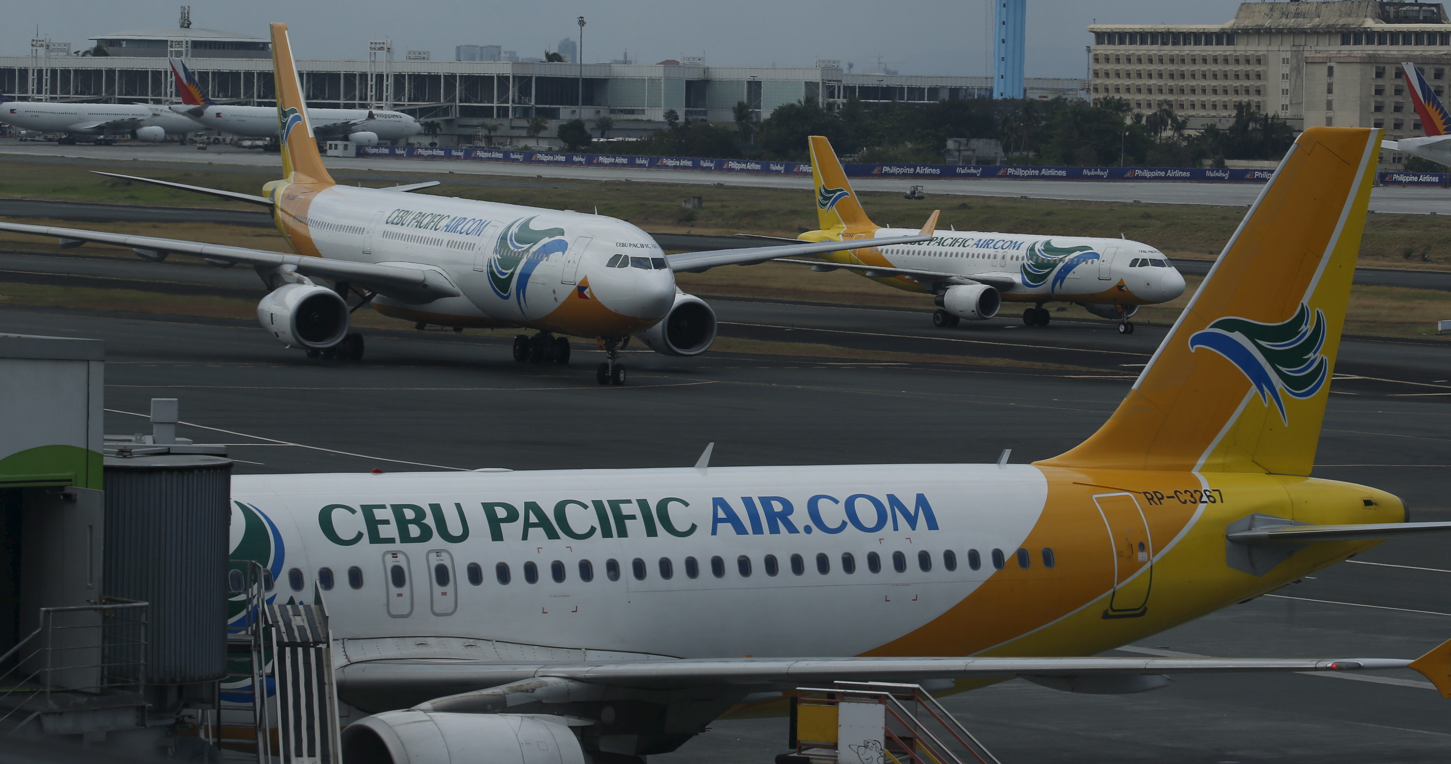 Cebu Pacific 461 Cebu Pacific Airline Royalty Free Photos And Stock