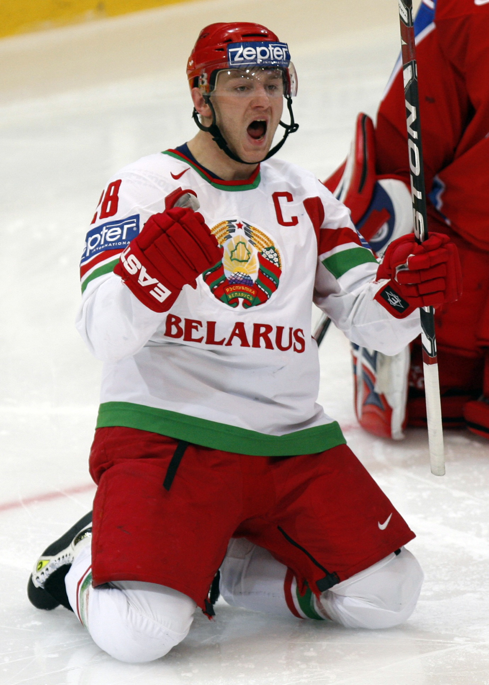 Former NHL player Koltsov dies in 'apparent suicide', Miami-Dade police say | Reuters