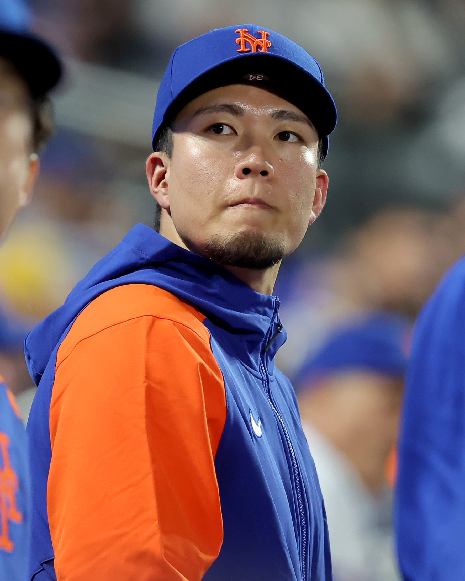 Mets' pitchers, hitters dominate Royals | Reuters