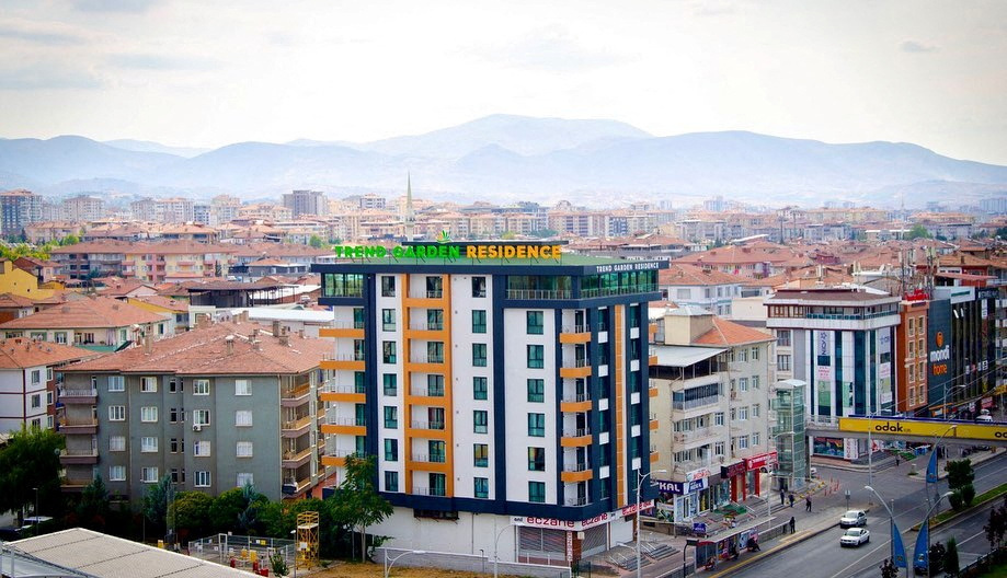 Insight: Before fatal collapse, Turkish building had skirted code ...