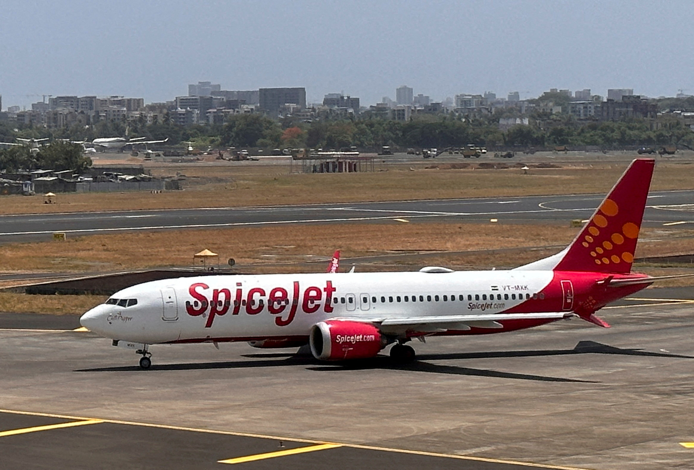 Indian carrier SpiceJet restructures dues to Carlyle Aviation | Reuters