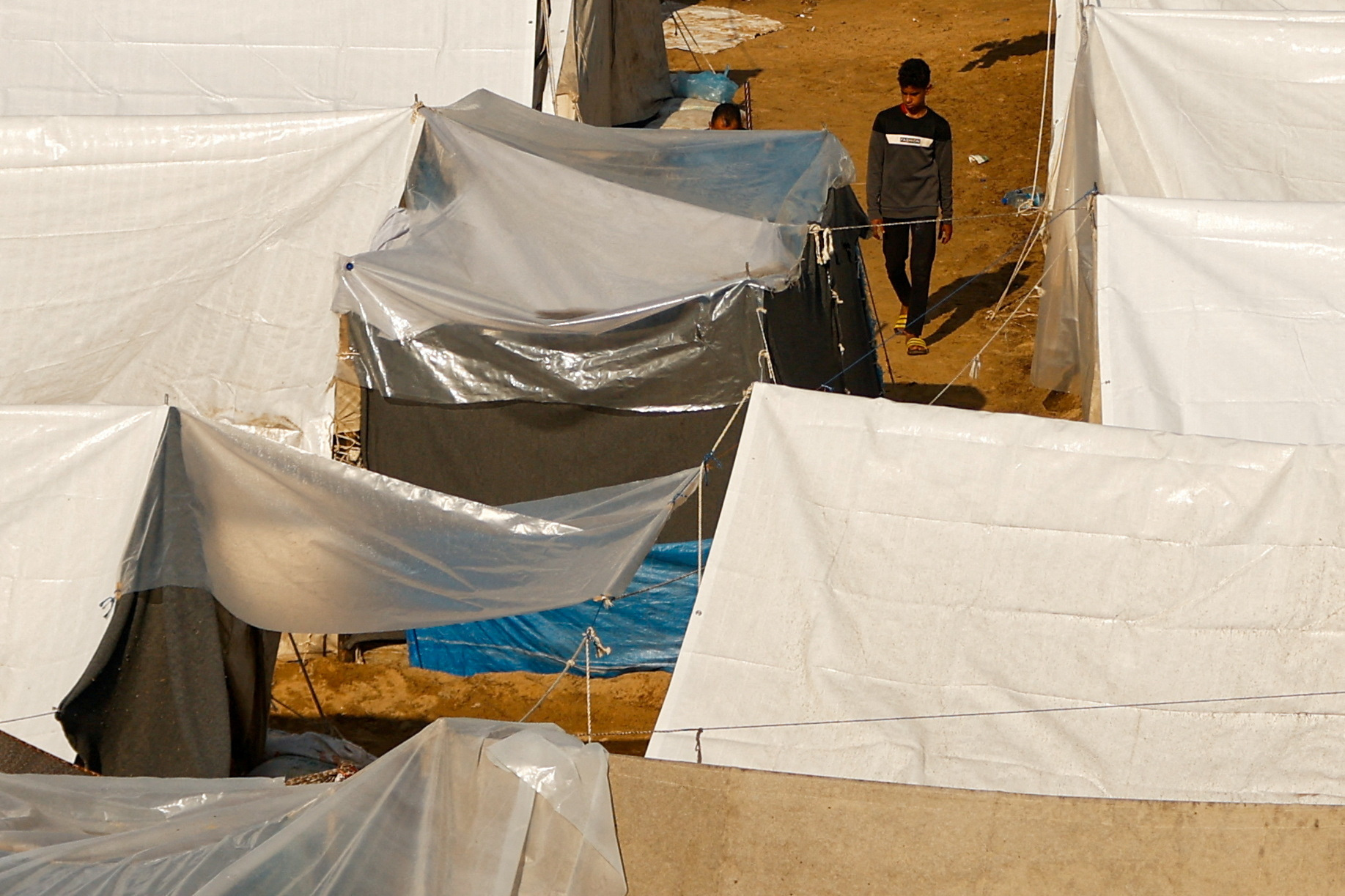 Heavy rain in Gaza brings new problems and fears for Palestinians | Reuters