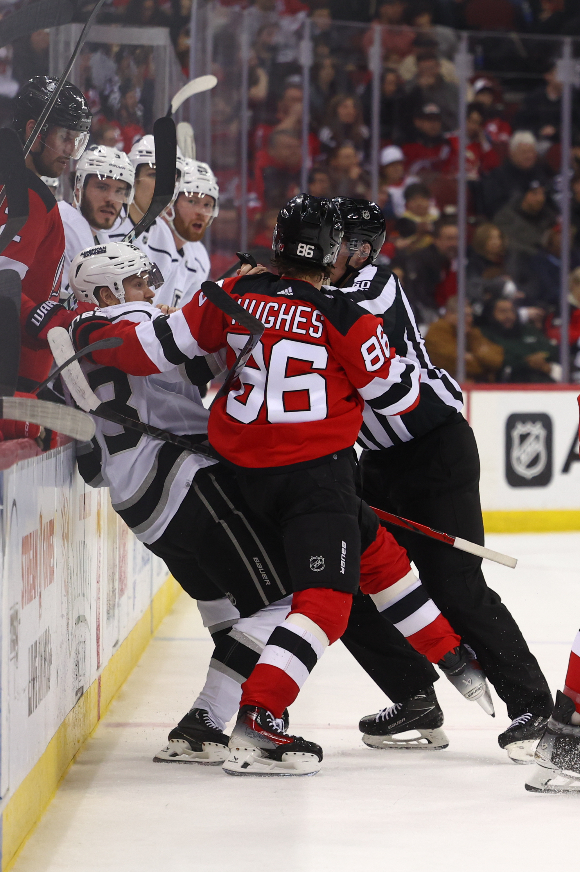 Quinton Byfield's late goal lifts Kings past Devils | Reuters