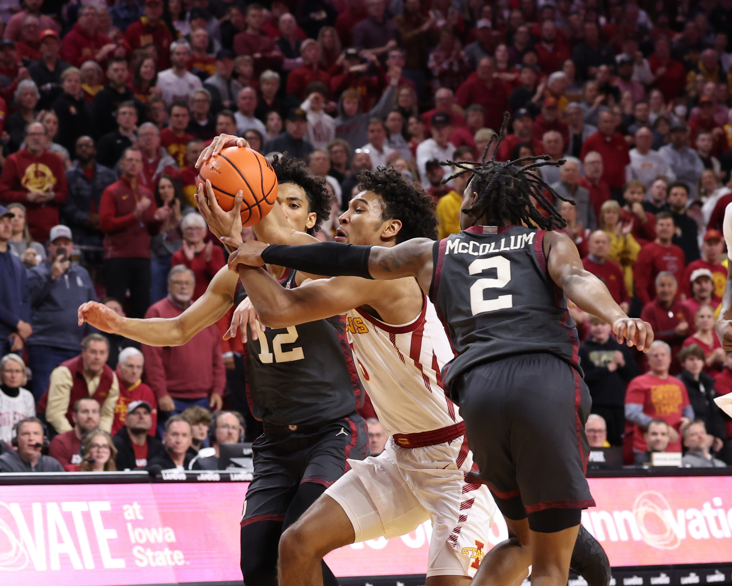 Demarion Watson's career night lifts No. 8 Iowa St. over Oklahoma | Reuters