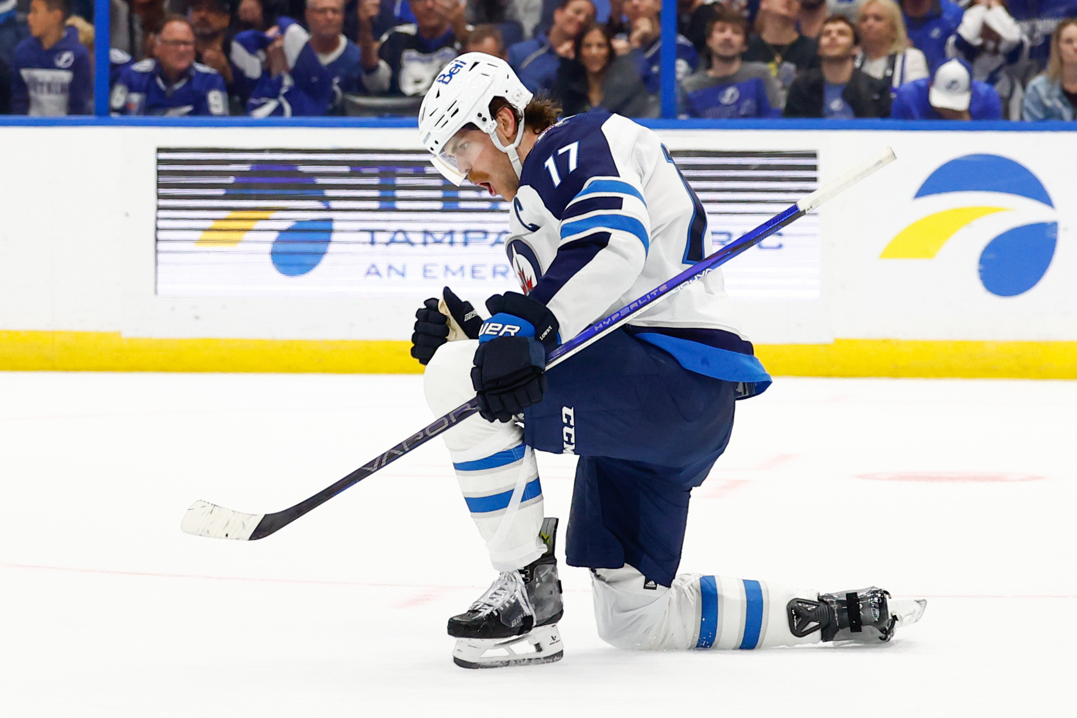Adam Lowry leads Jets past Lightning in overtime | Reuters