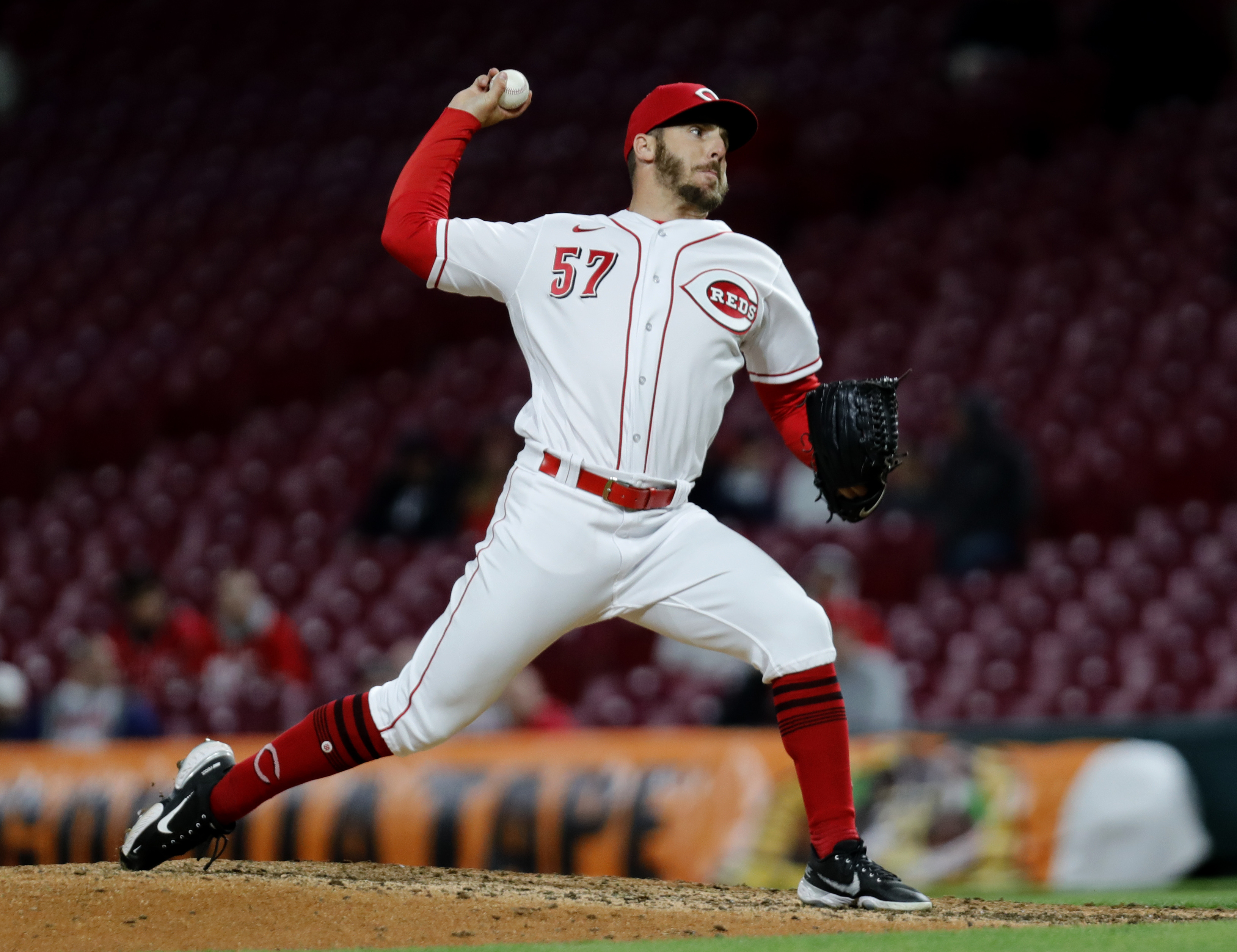 Kevin Newman, Reds handle Rays | Reuters