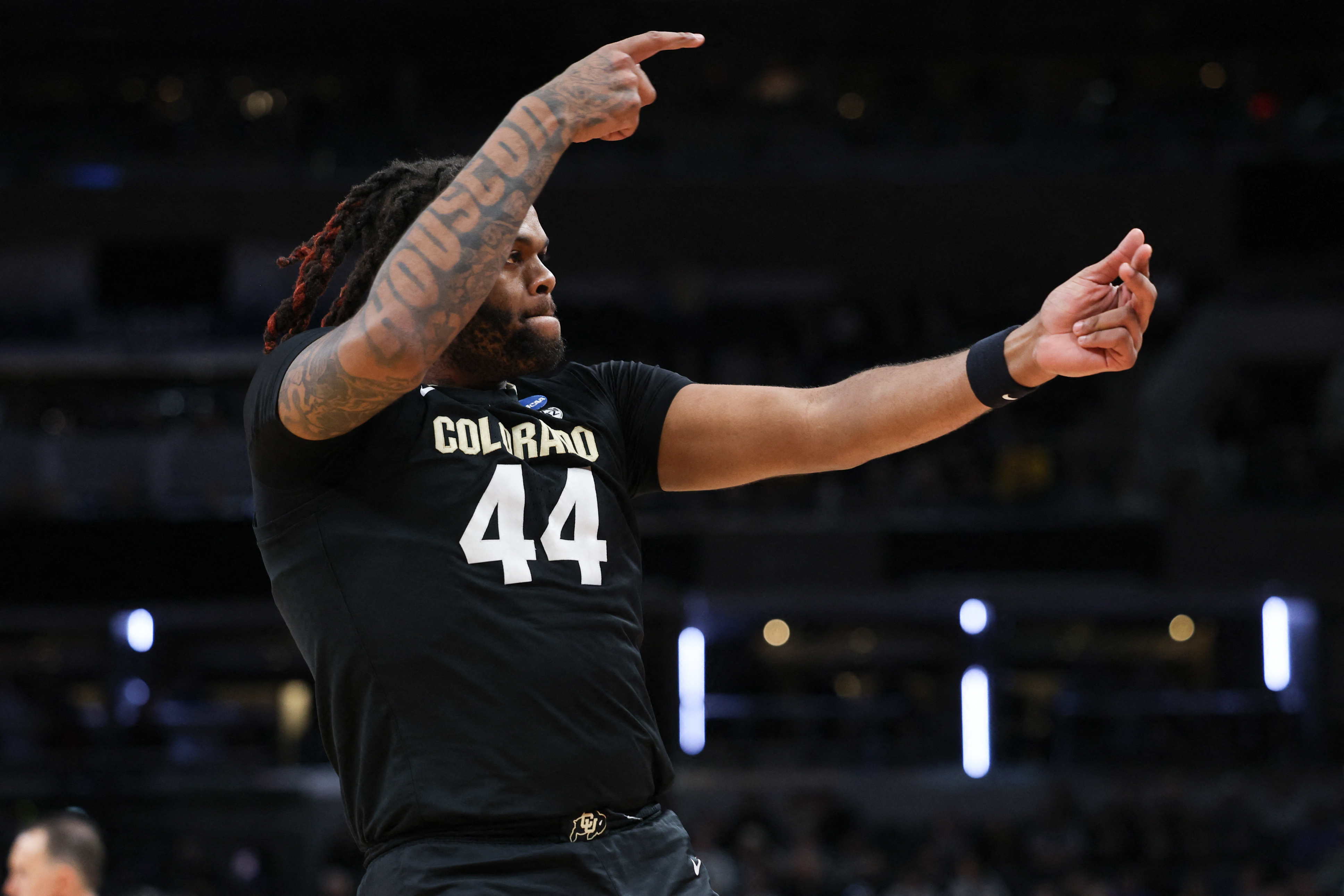 Tyler Kolek helps Marquette stave off upstart Colorado | Reuters