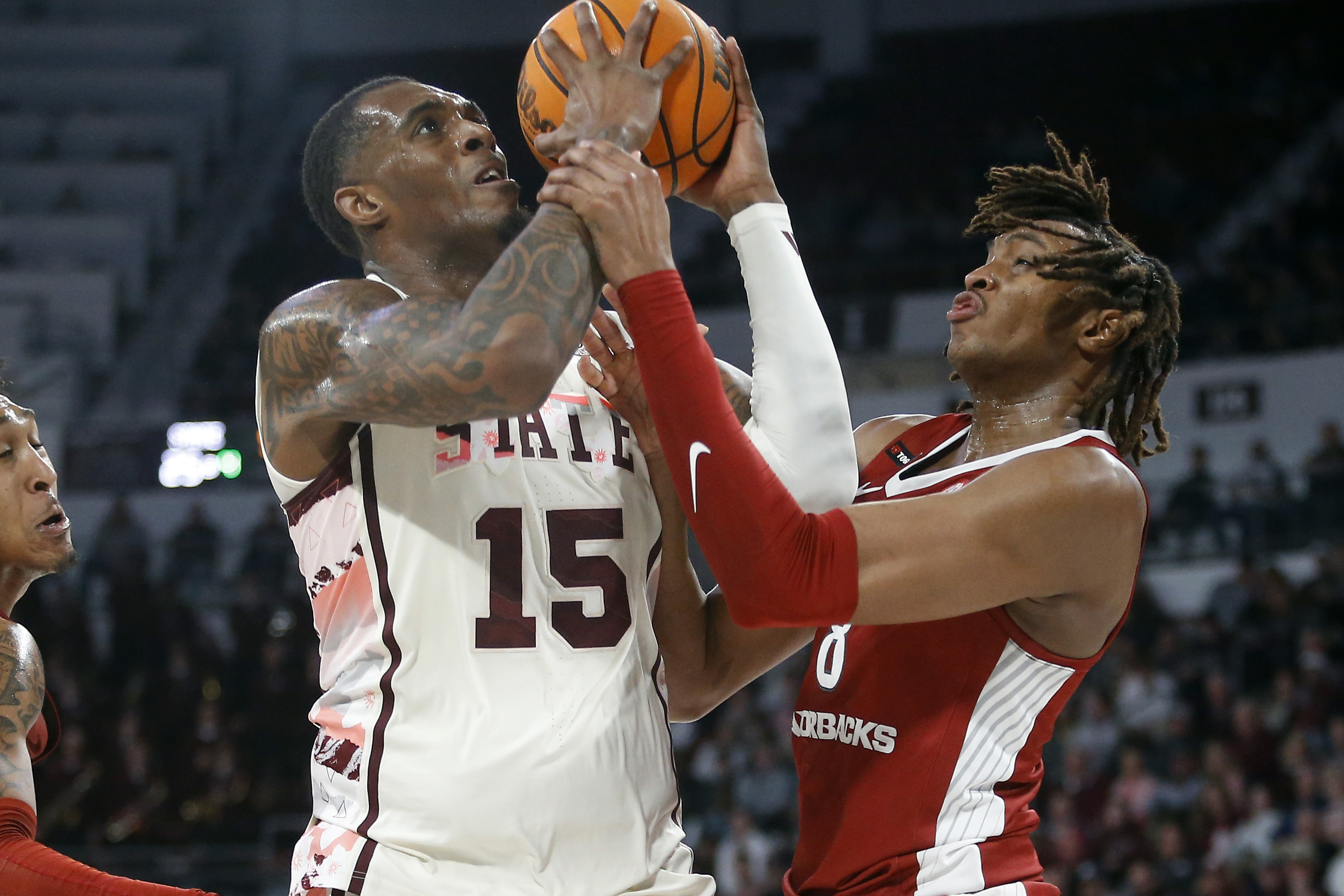 Josh Hubbard helps Mississippi State slide past Arkansas | Reuters