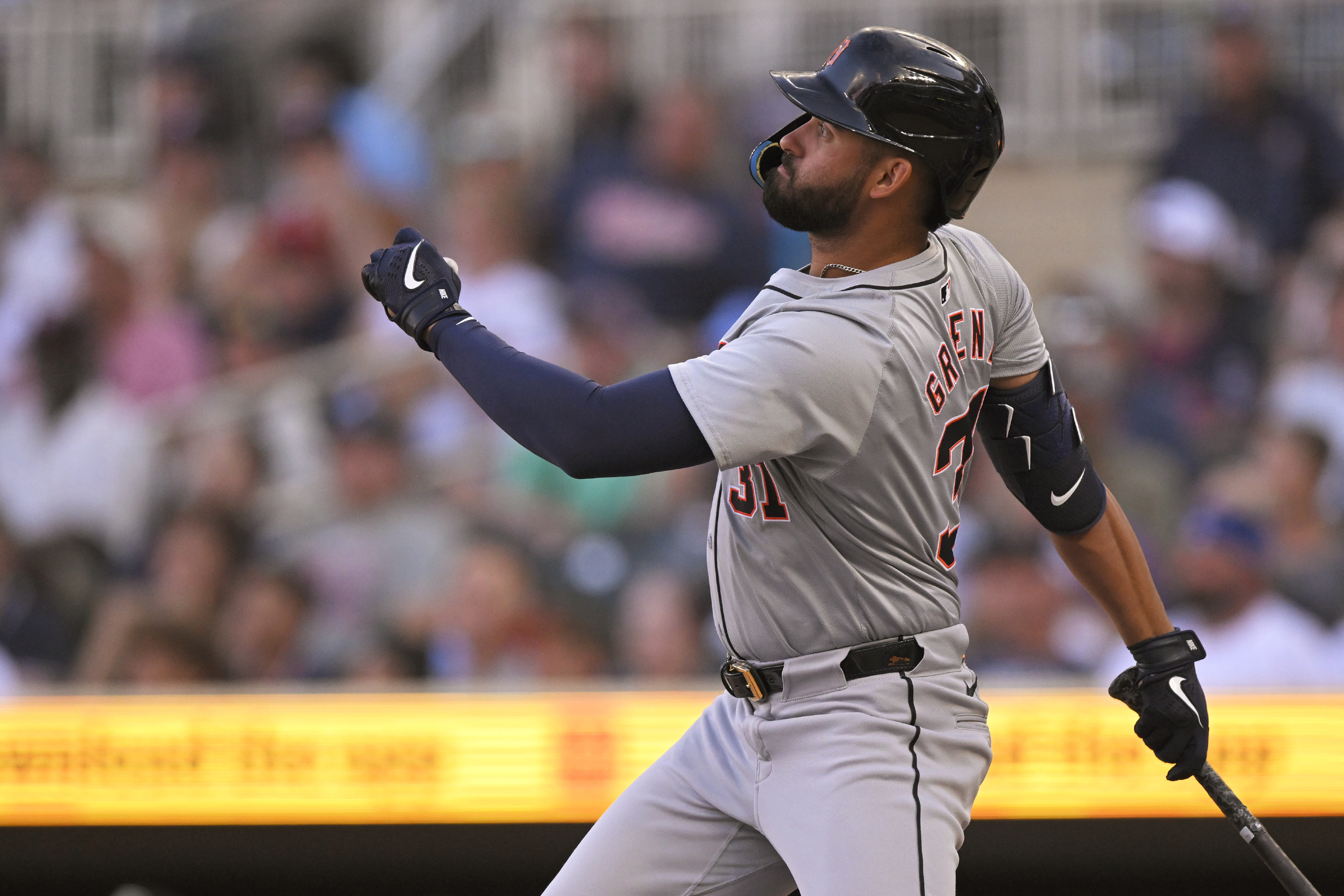 Carson Kelly's slam propels Tigers to blowout of Twins | Reuters