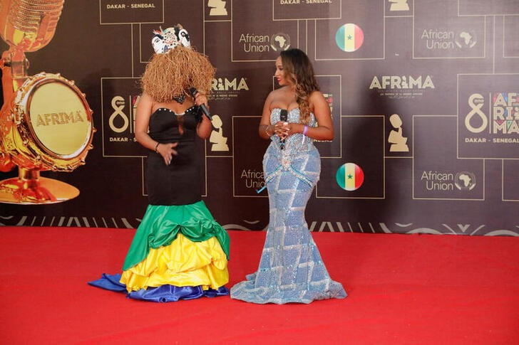 Stars flock to Dakar for All-Africa Music Awards | Reuters