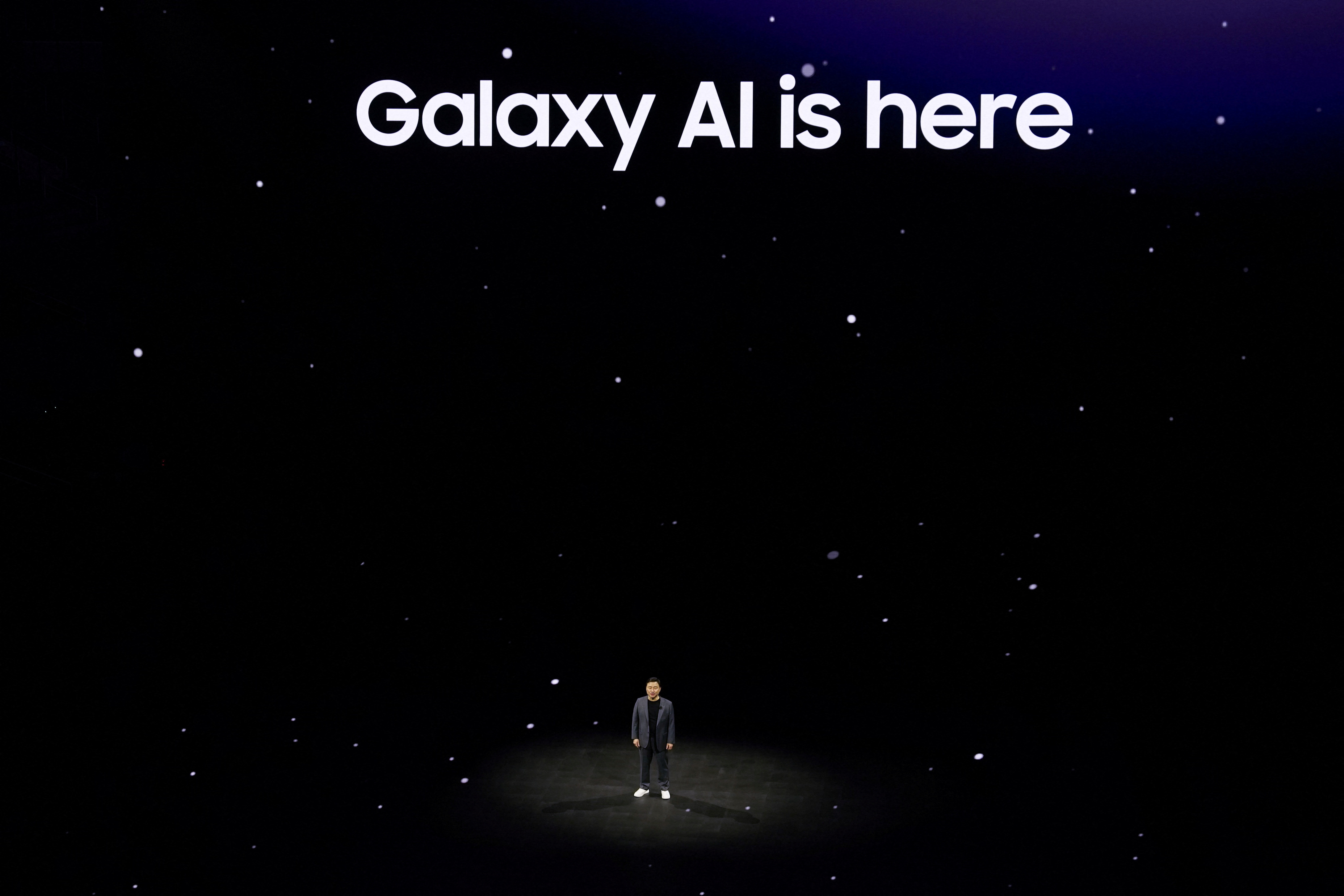 Samsung packs newest Galaxy S24 smartphones with AI functions to beat ...
