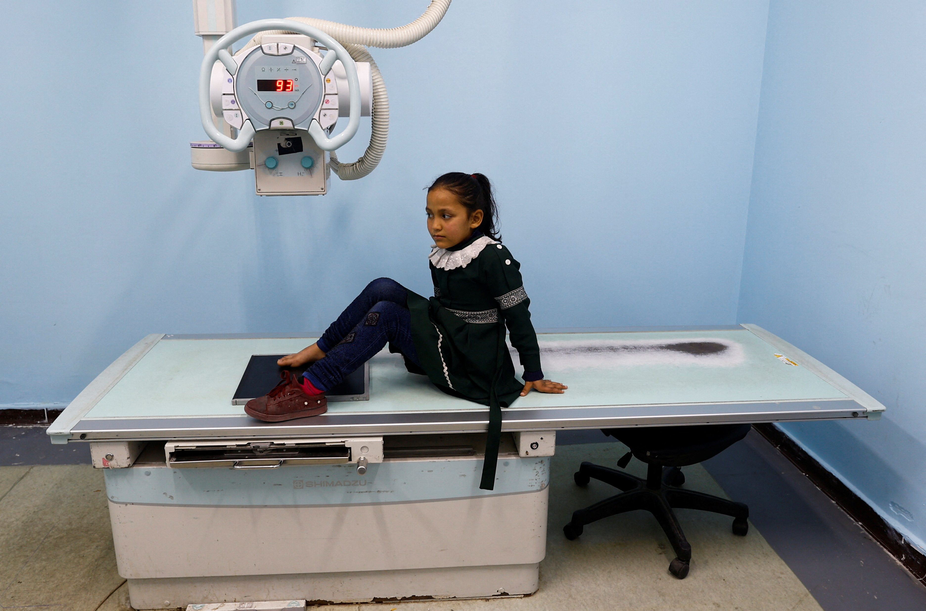 Gaza says Israel not allowing in enough X-ray machines for medical care ...