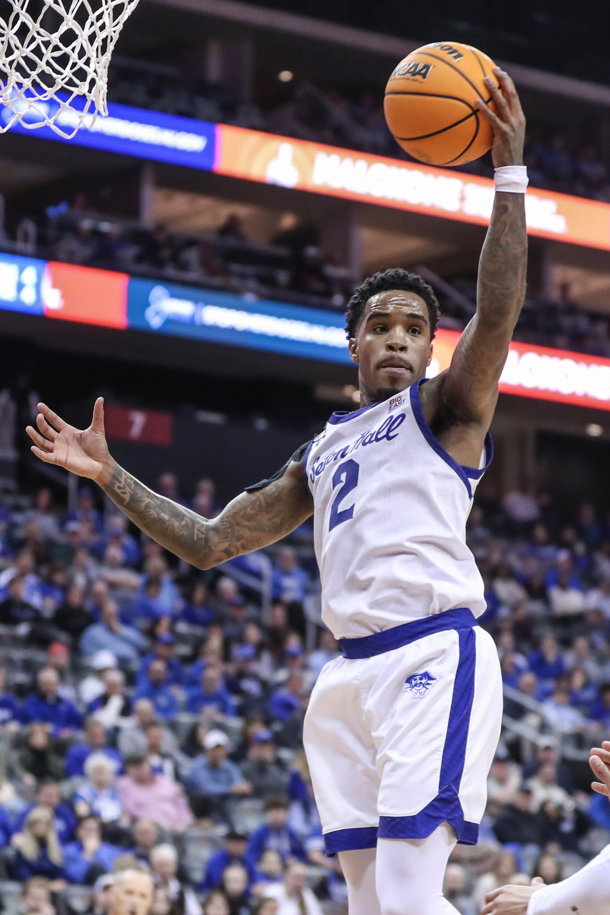 Dre Davis' career night lifts Seton Hall past DePaul | Reuters
