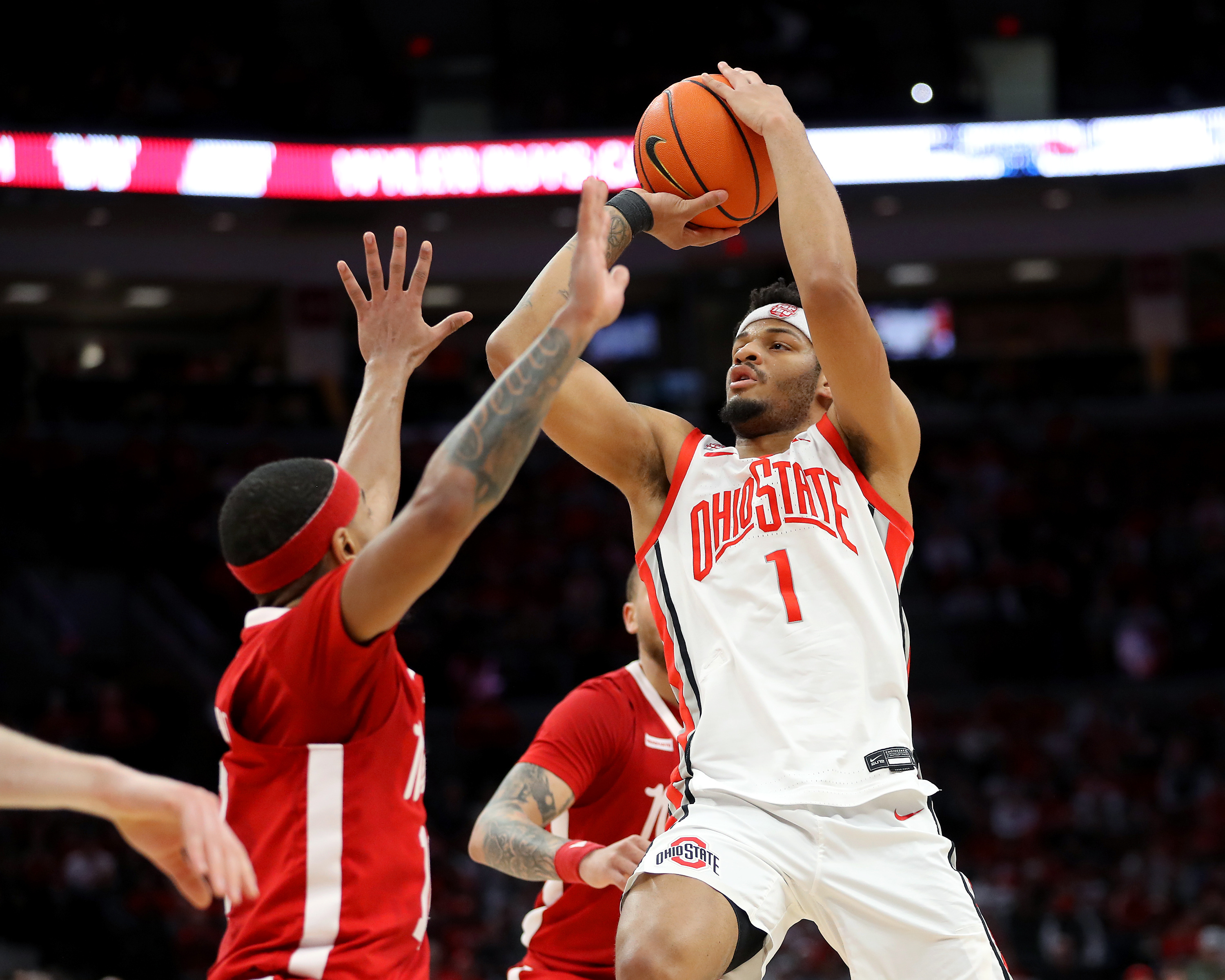 Jamison Battle (32 points), Ohio State put away Nebraska | Reuters