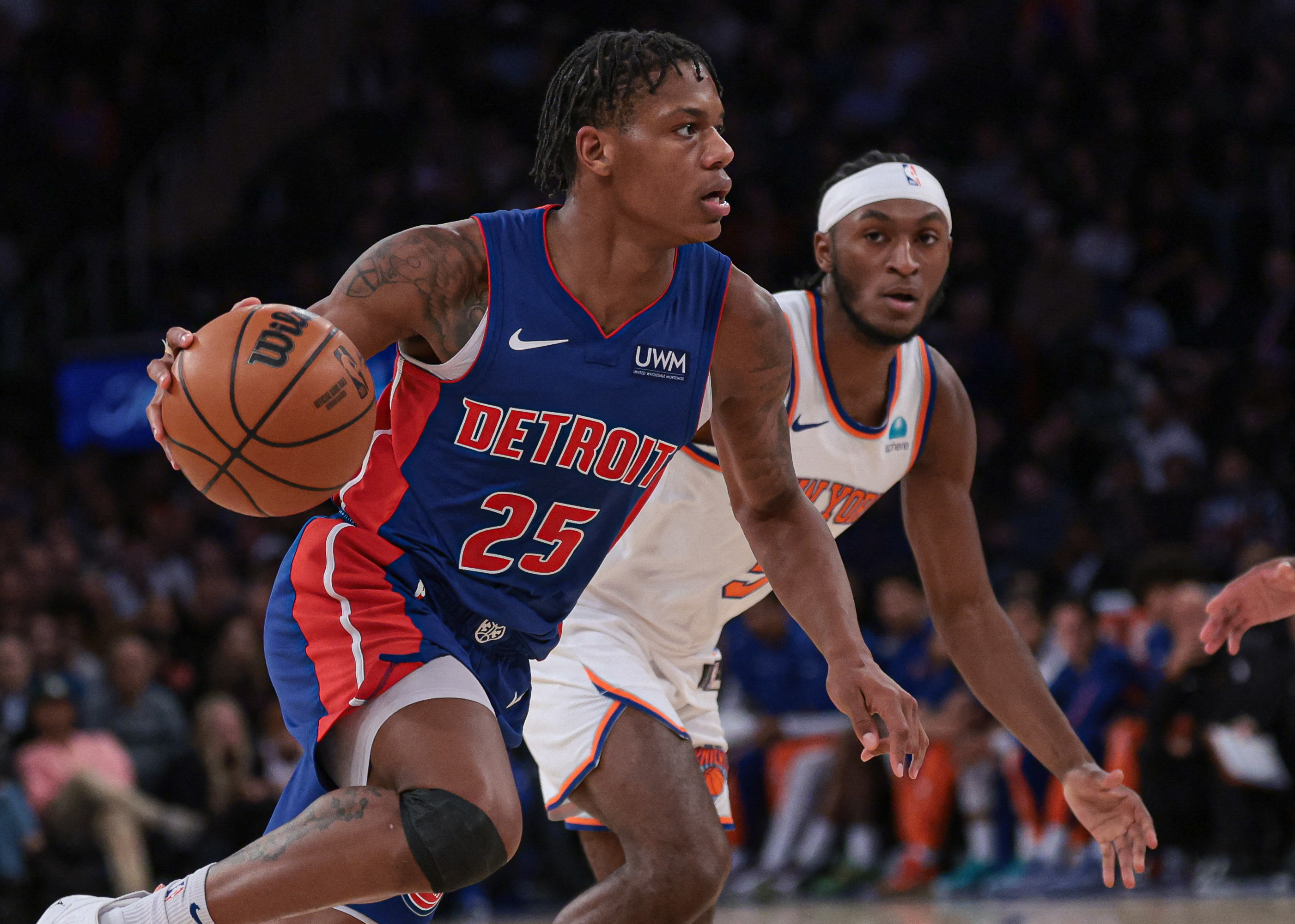 Jalen Brunson, Knicks hand Pistons 16th straight loss | Reuters