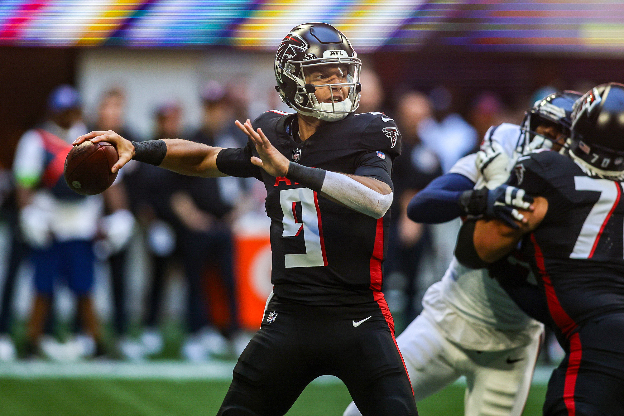 Younghoe Koo's kick lifts Falcons over Texans | Reuters