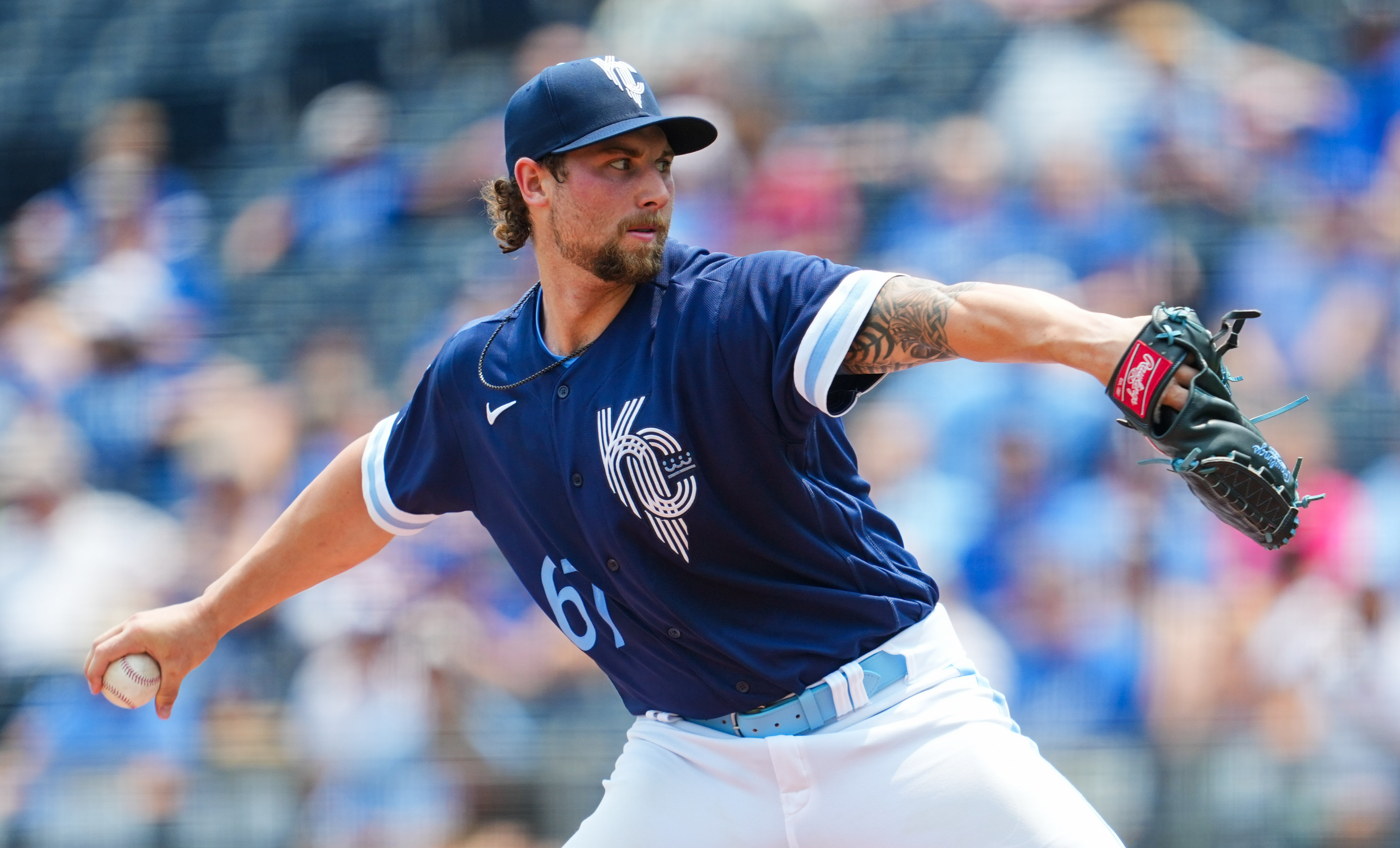Tyler Glasnow shines as Rays beat slumping Yankees | Reuters