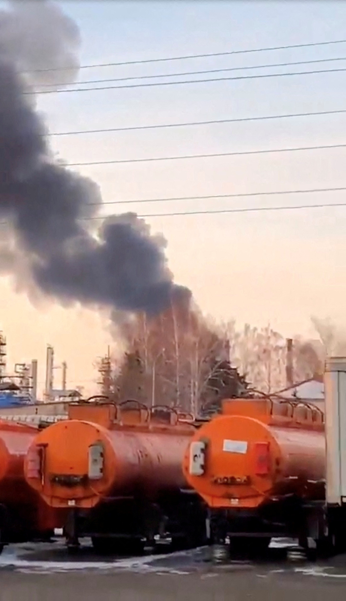Ukrainian drones damage Russian oil refineries in second day of attacks ...
