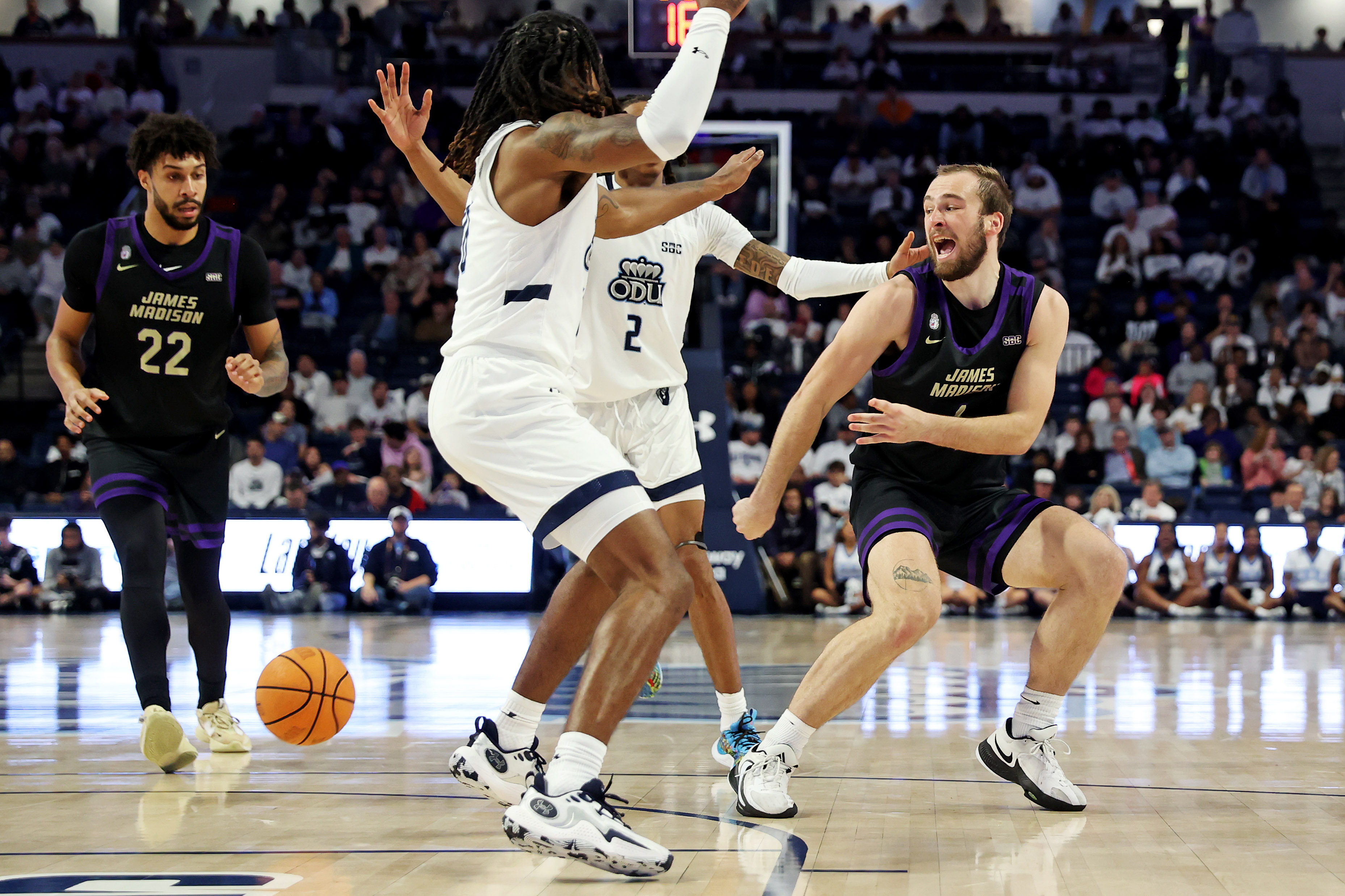 No. 18 James Madison tops Old Dominion, wins 5th straight in series ...