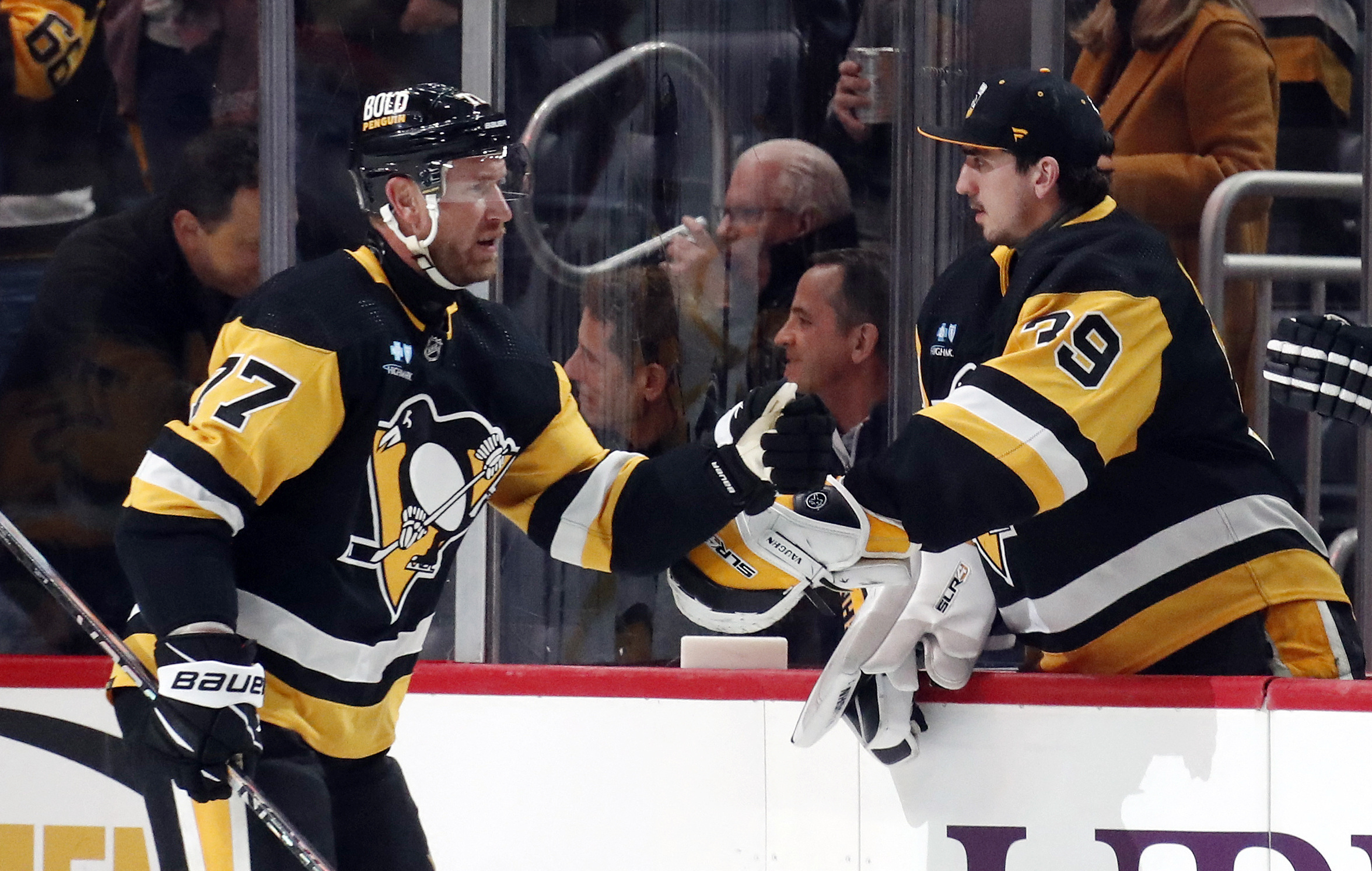 Tristan Jarry notches NHL-high 6th shutout, Penguins beat Jets | Reuters Tristan Jarry notches NHL-high 6th shutout, Penguins beat Jets | Reuters