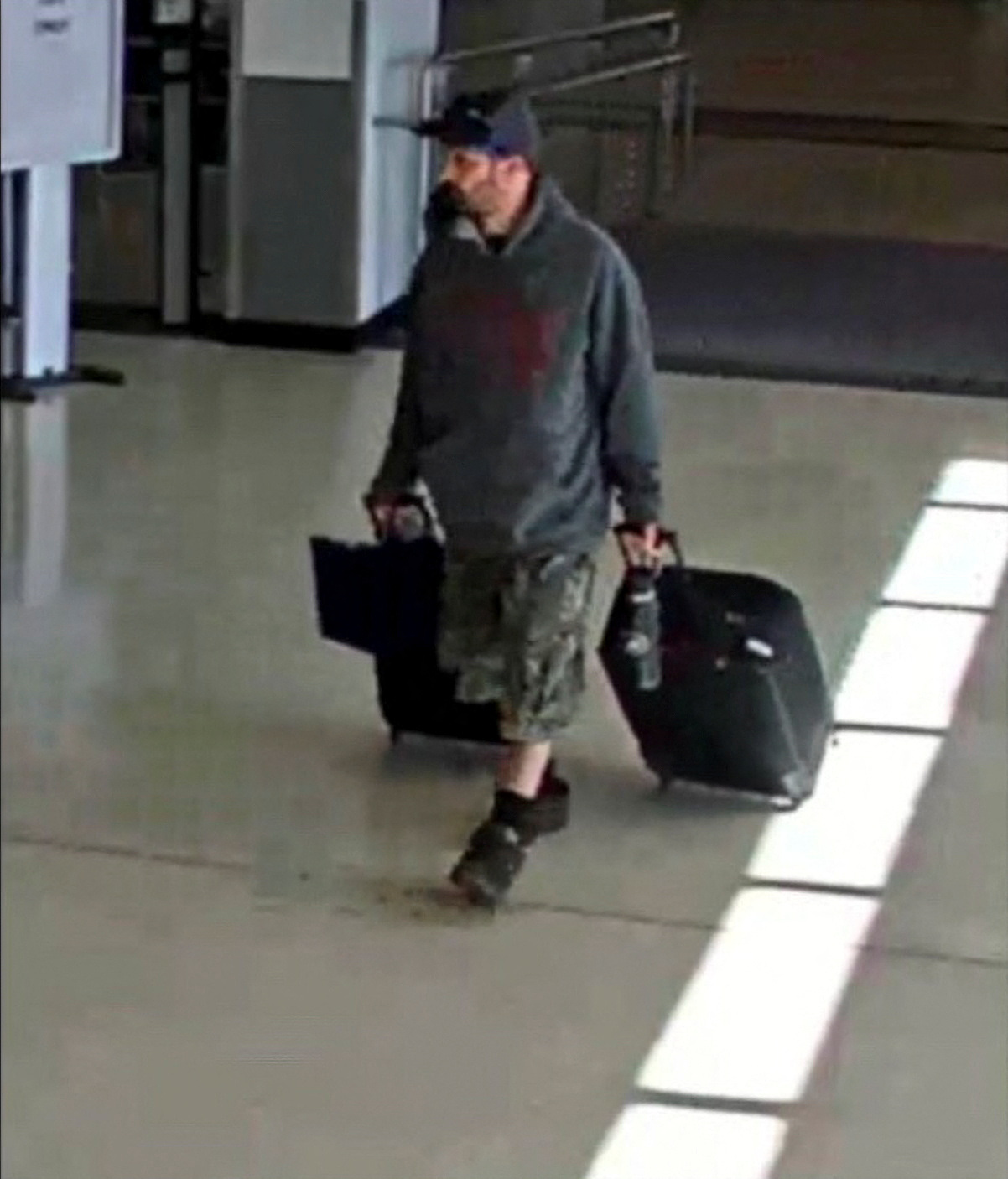 US arrests man with explosive device in luggage at Pennsylvania airport ...