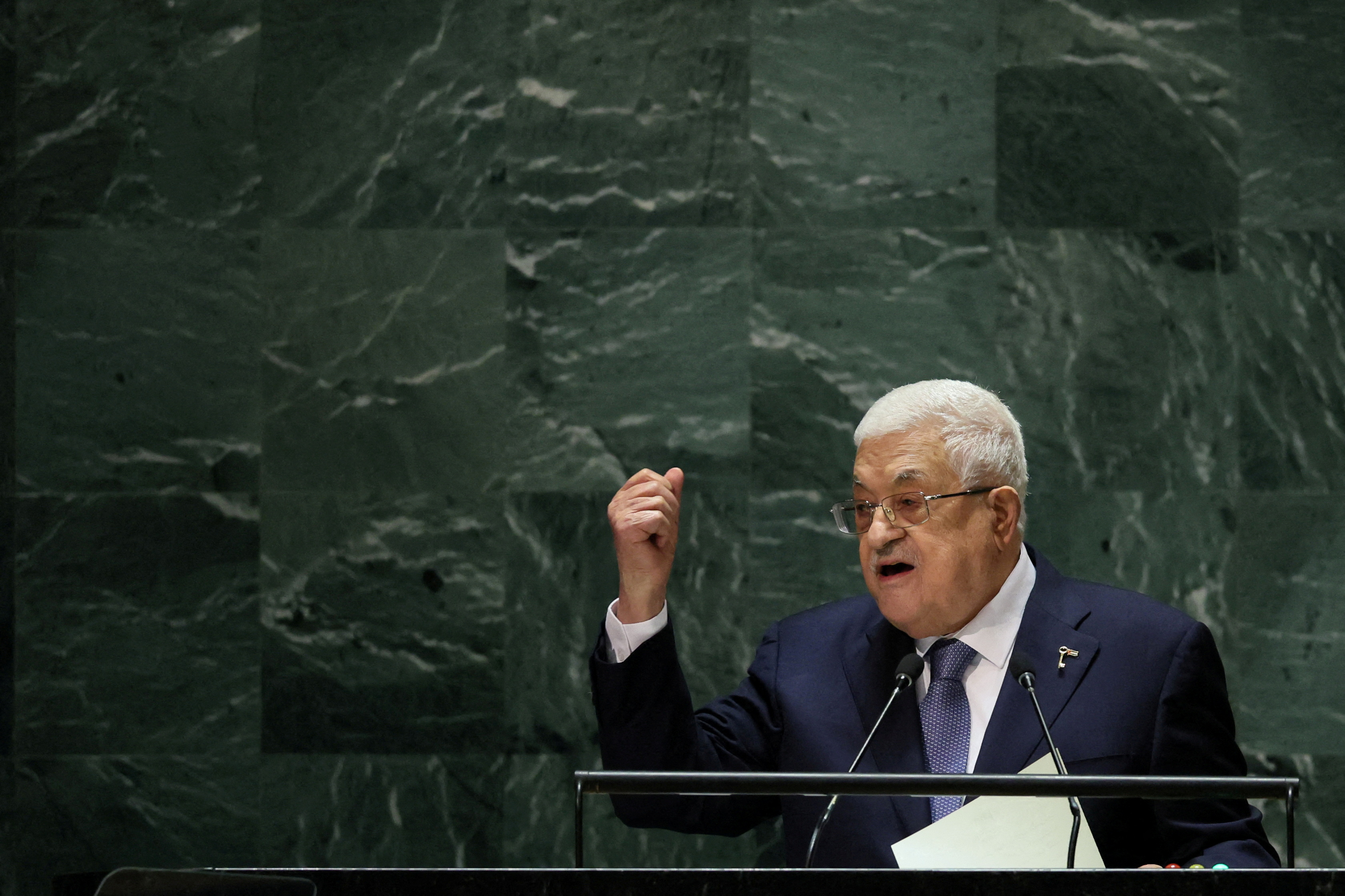 Abbas says Middle East peace only possible when Palestinians get full ...