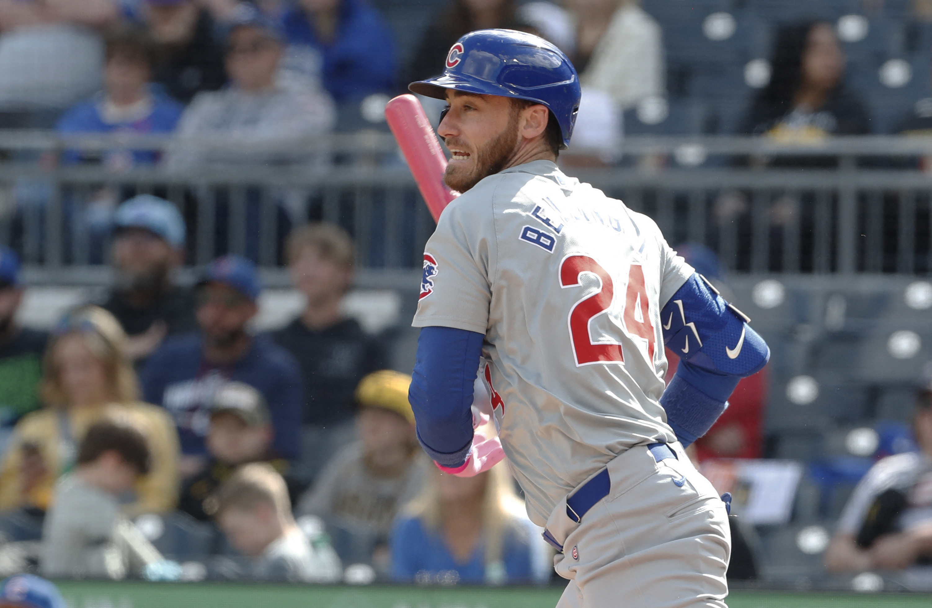 Cubs hold on for series win over slumping Pirates | Reuters