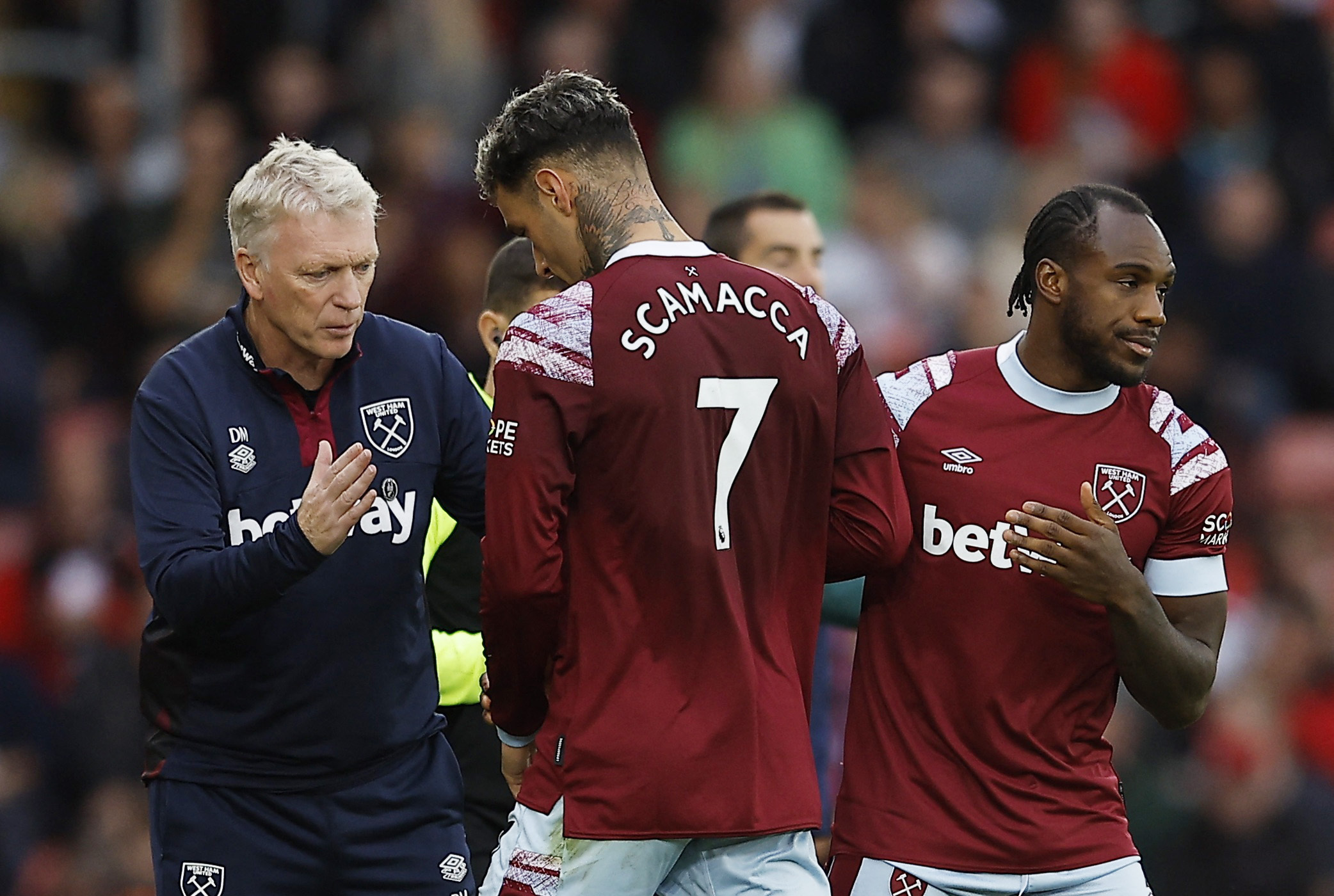 Rice strikes to earn West Ham draw at Southampton | Reuters