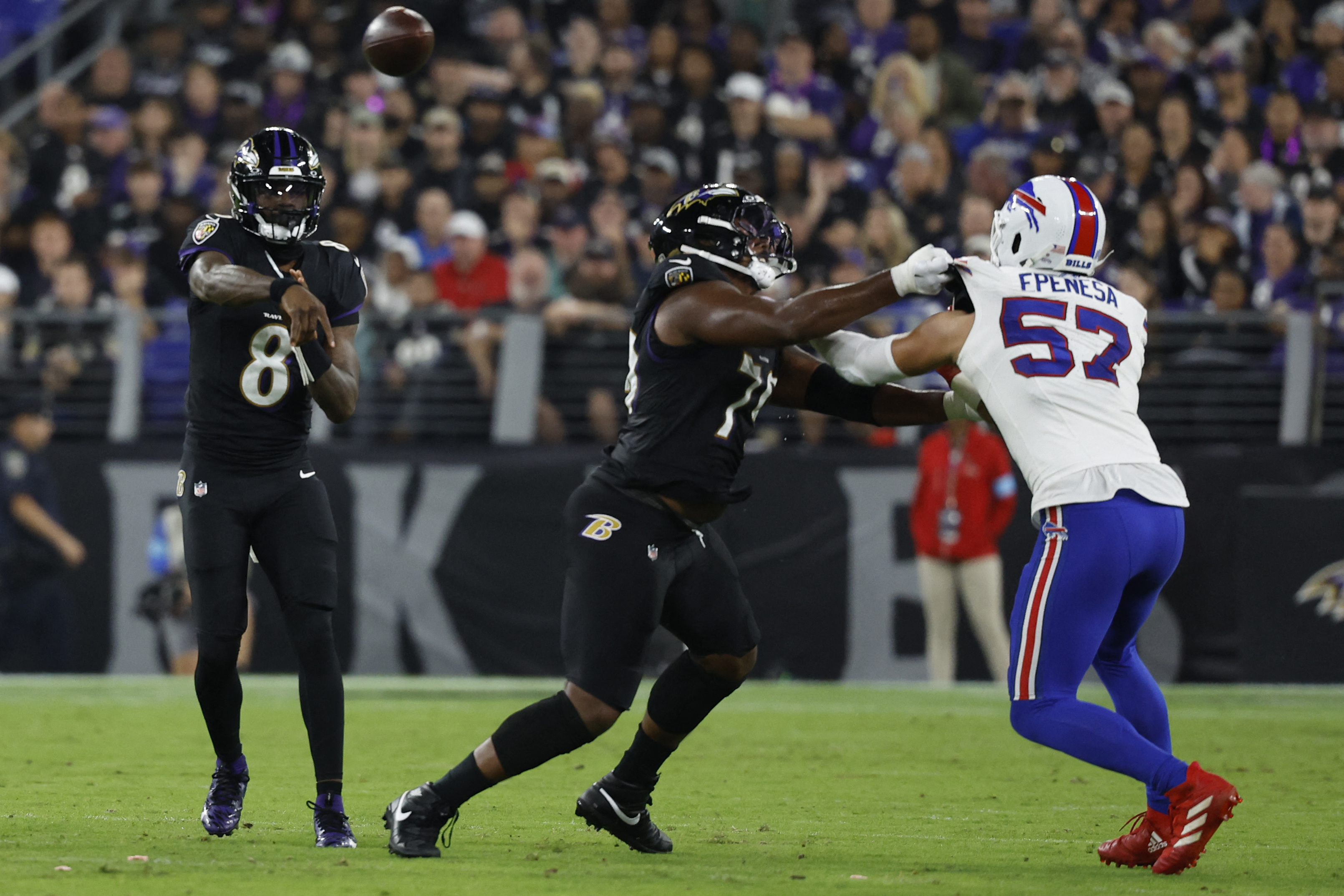 Ravens' Derrick Henry runs wild in win over Bills | Reuters