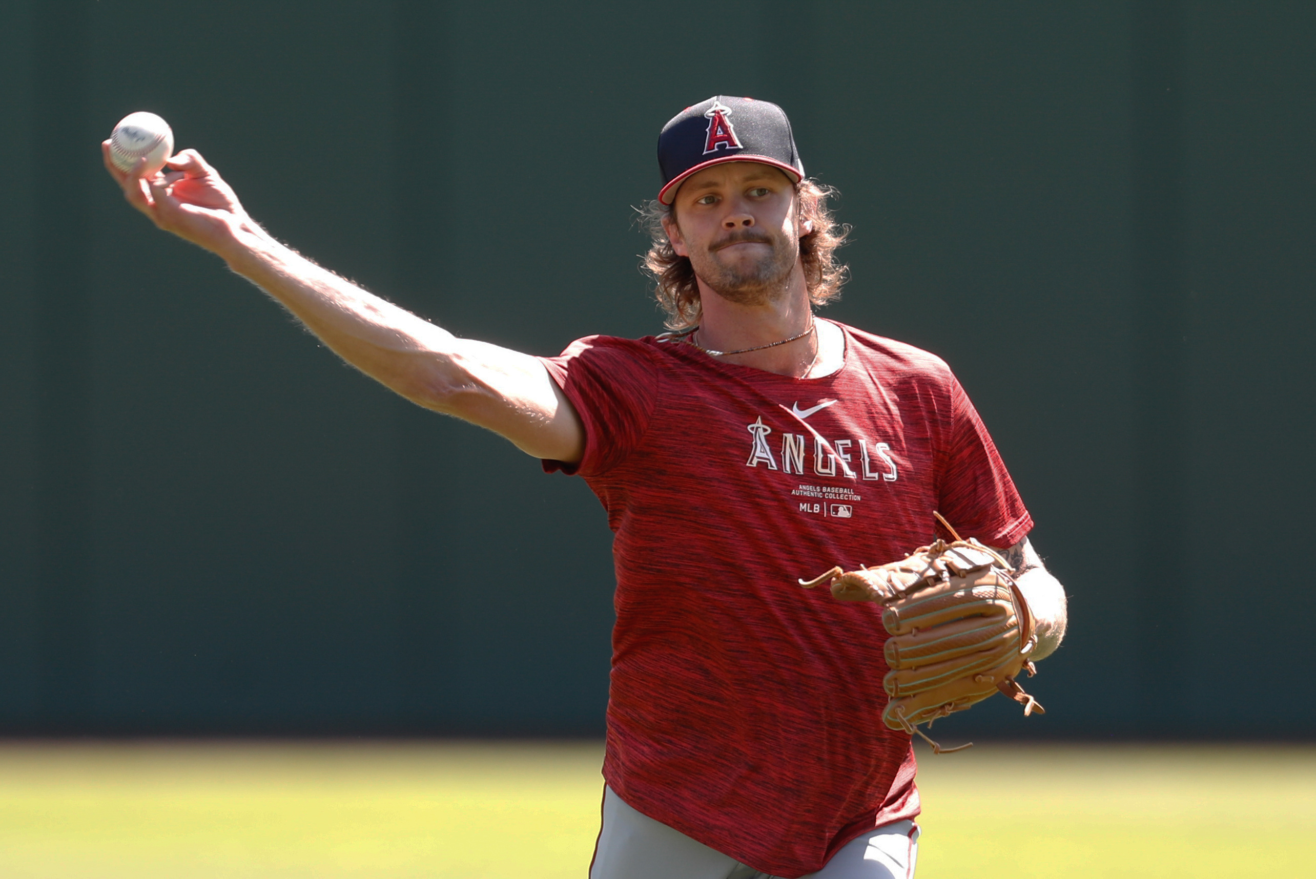 Royals roll as Michael Wacha keeps Angels in check | Reuters