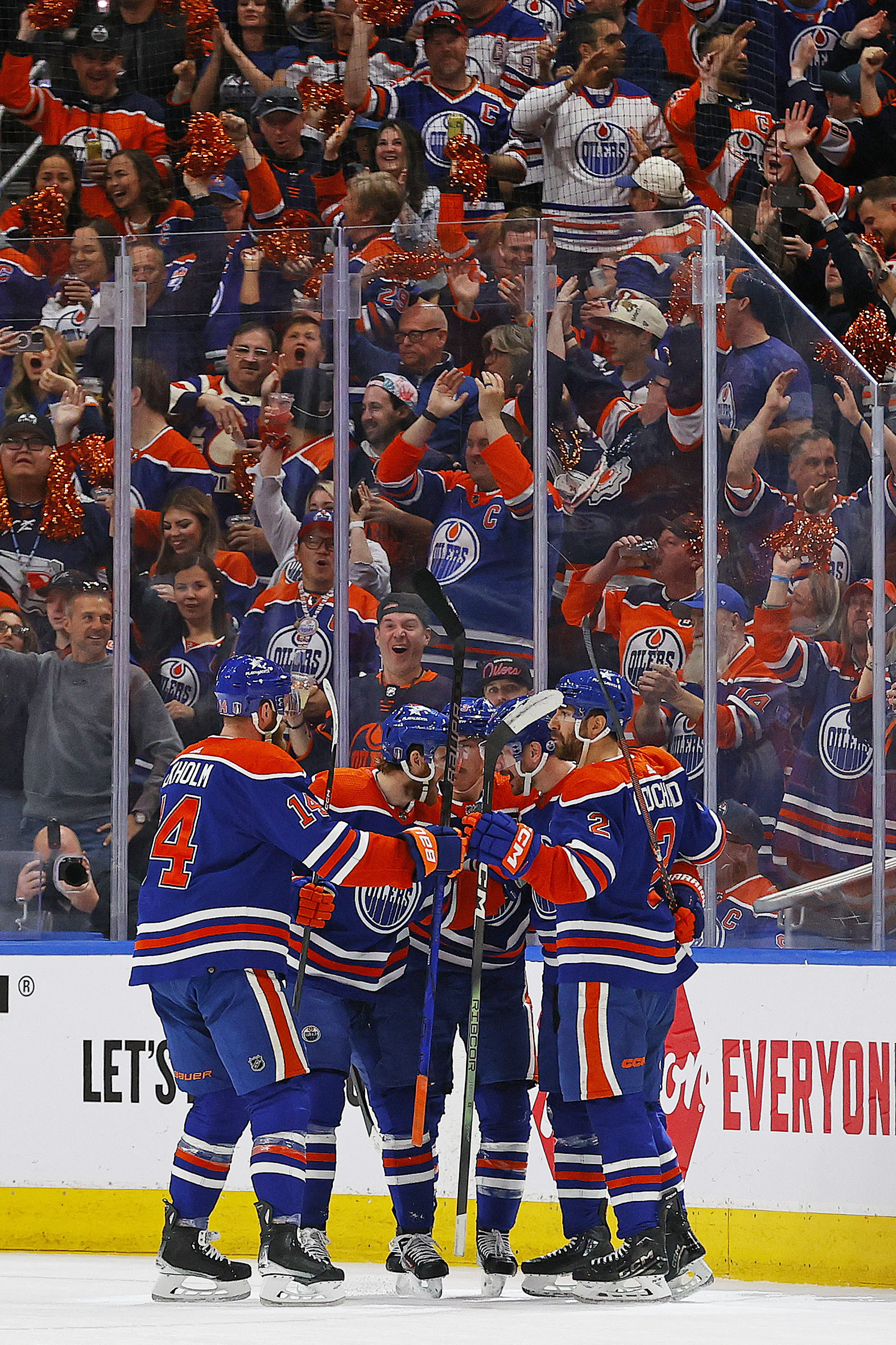 Oilers roll past Canucks 5-1, send series to Game 7 | Reuters