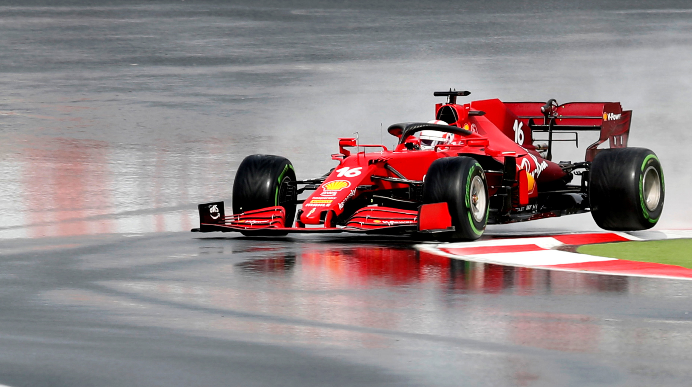 In pictures: Best of the Turkish Grand Prix | Reuters