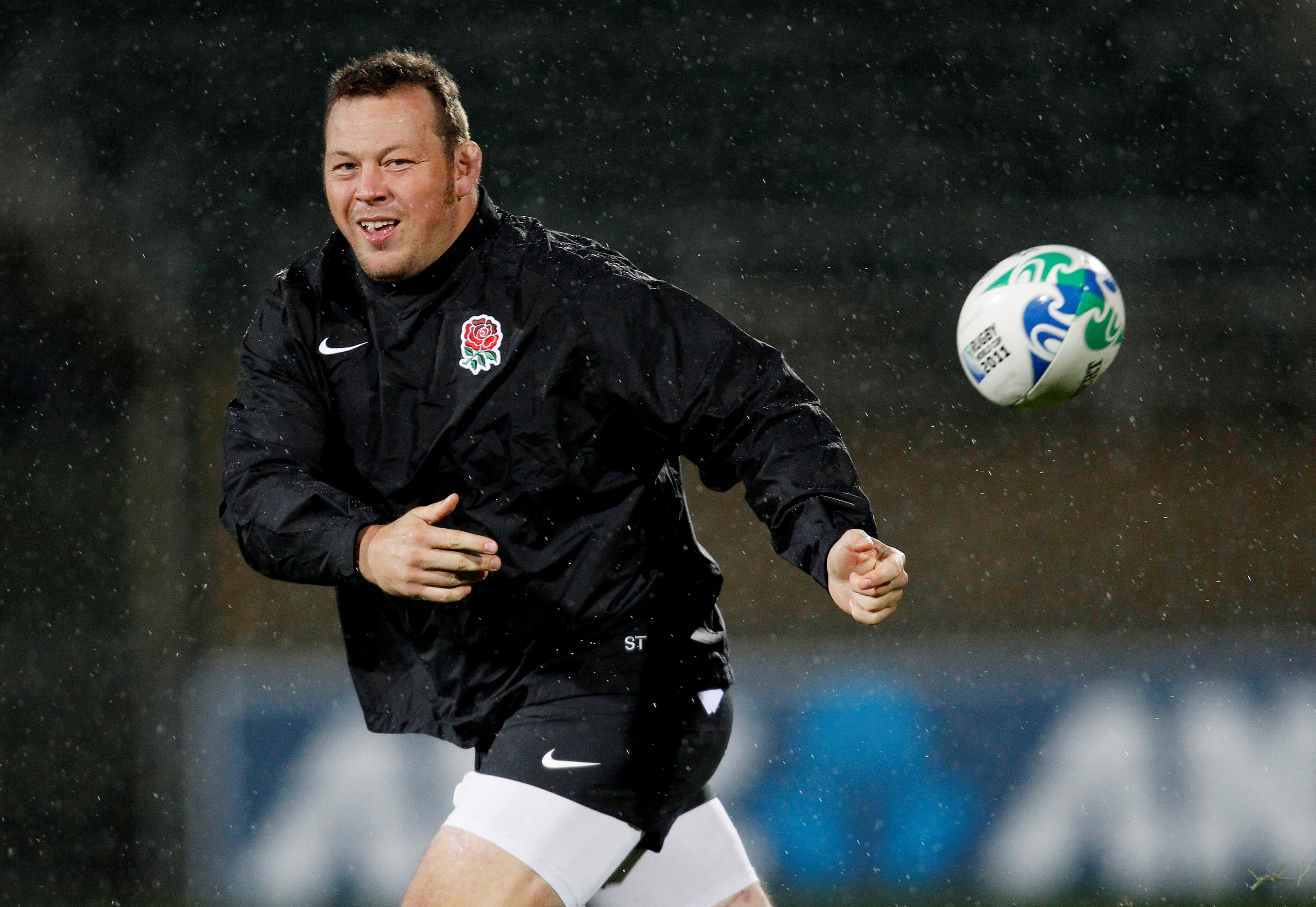 England World Cup winner Thompson to donate brain for research | Reuters