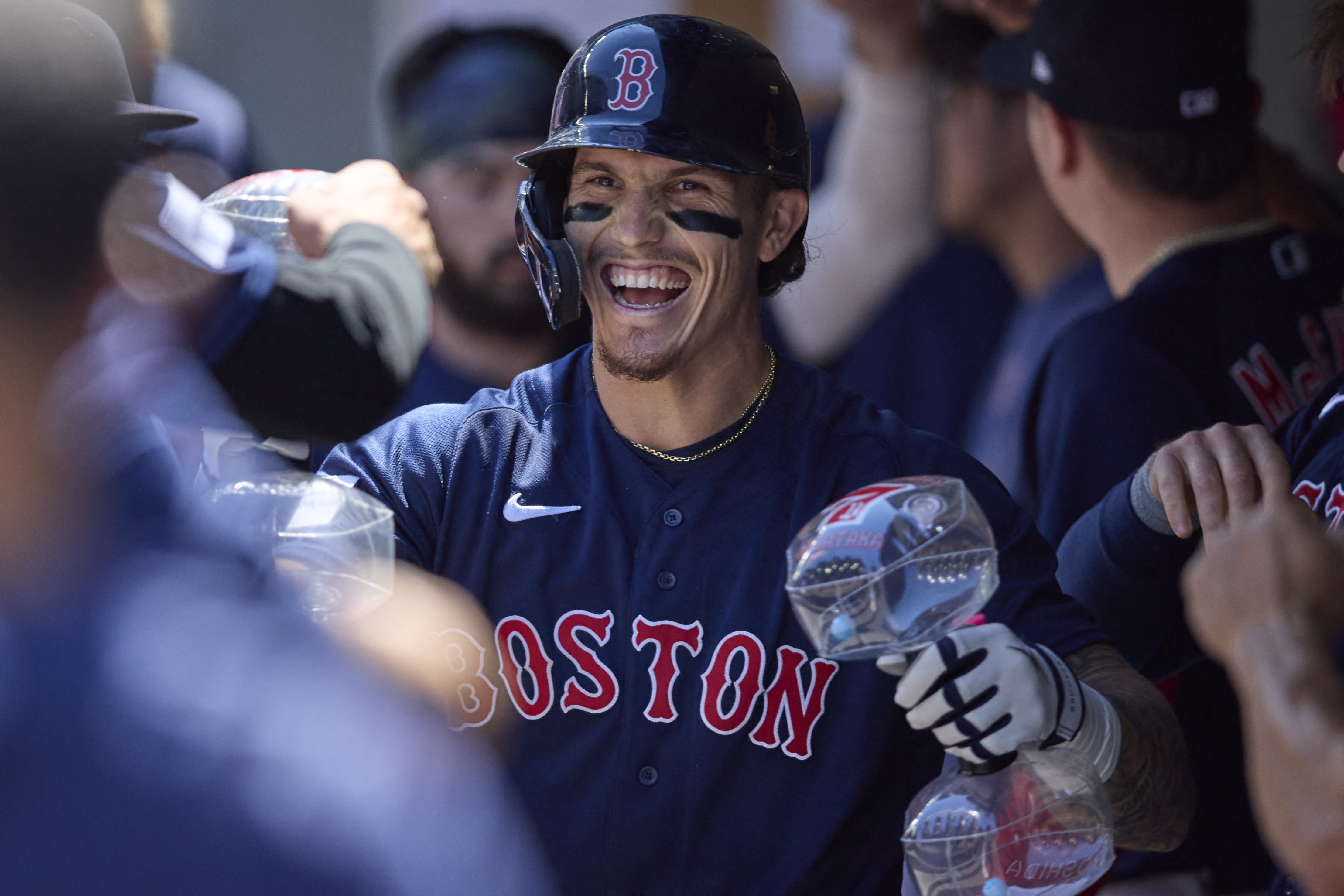 Mariners score game's last 6 runs to double up Red Sox | Reuters