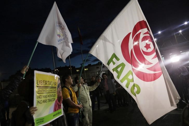 Colombia extradites ex-FARC commander to U.S. on drugs charges | Reuters