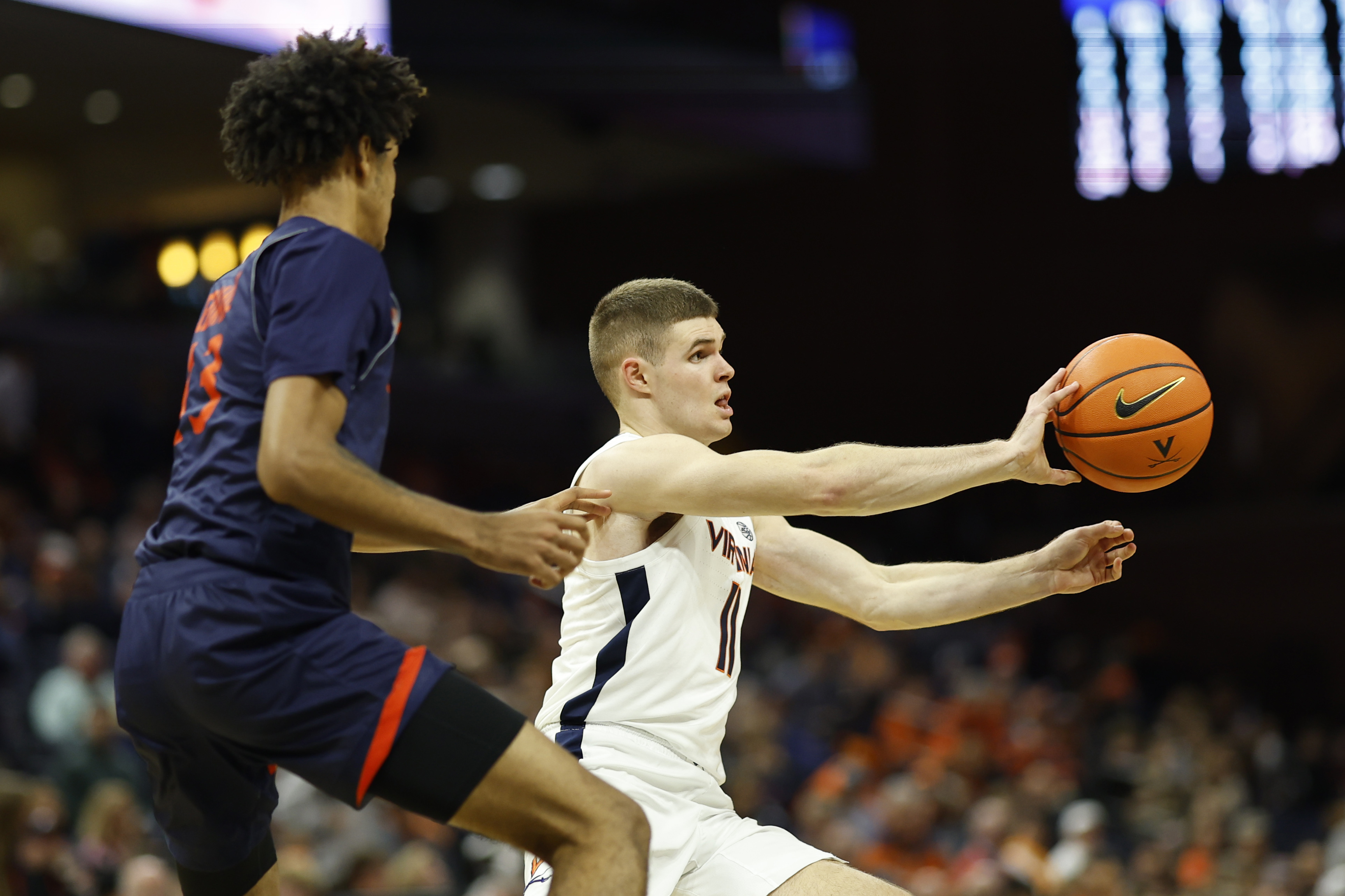 Virginia dominates from start to cruise past Morgan State | Reuters