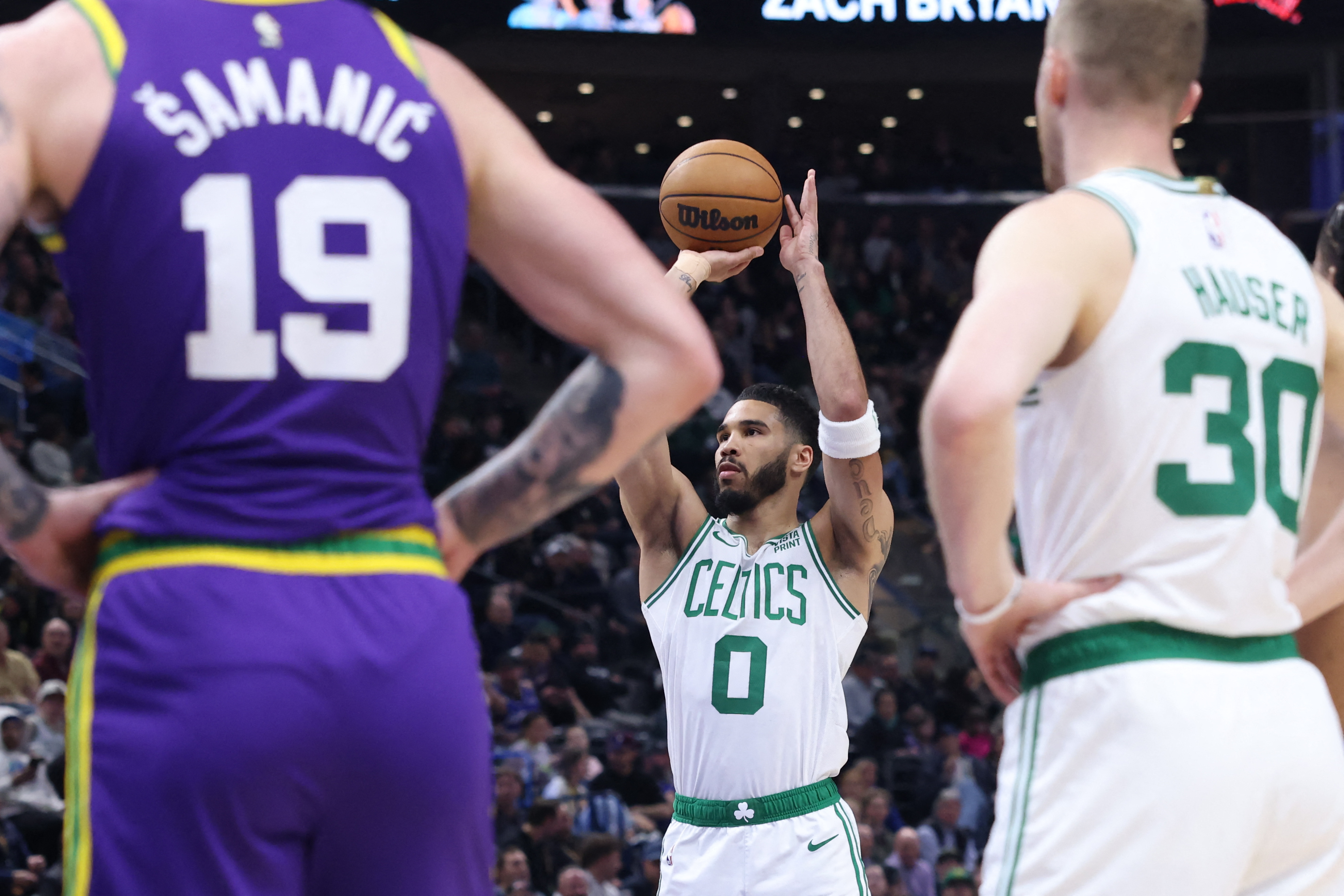 Celtics finish 5-game trip on high note, trip up Jazz | Reuters