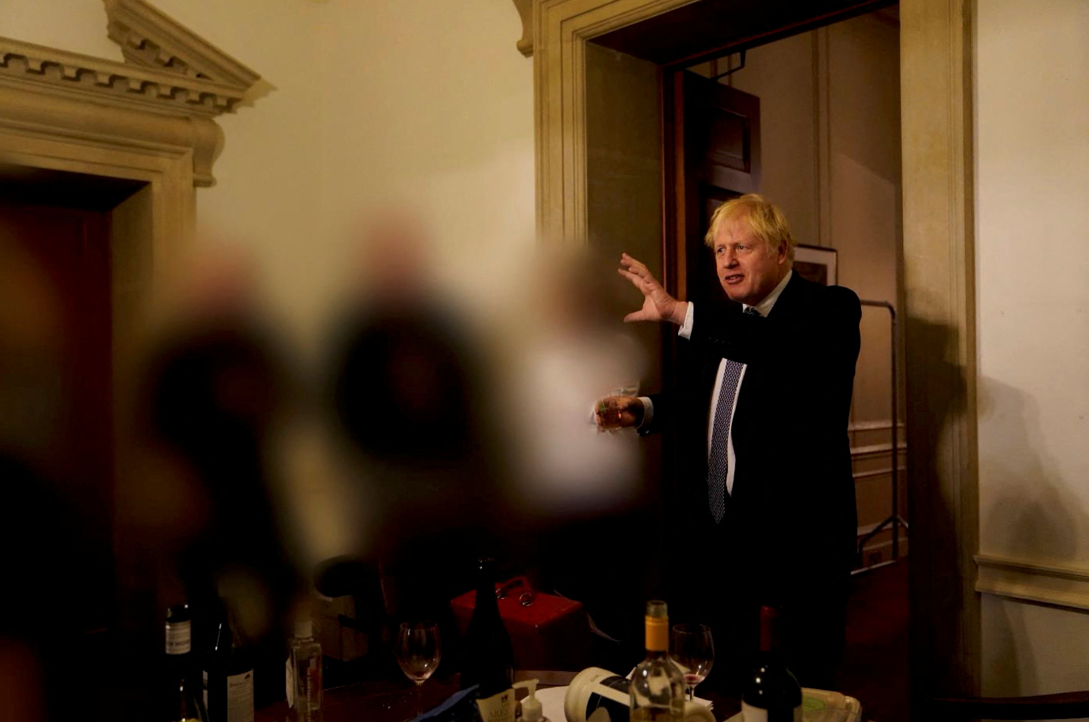 UK's Boris Johnson faces new threat of confidence vote over lockdown ...
