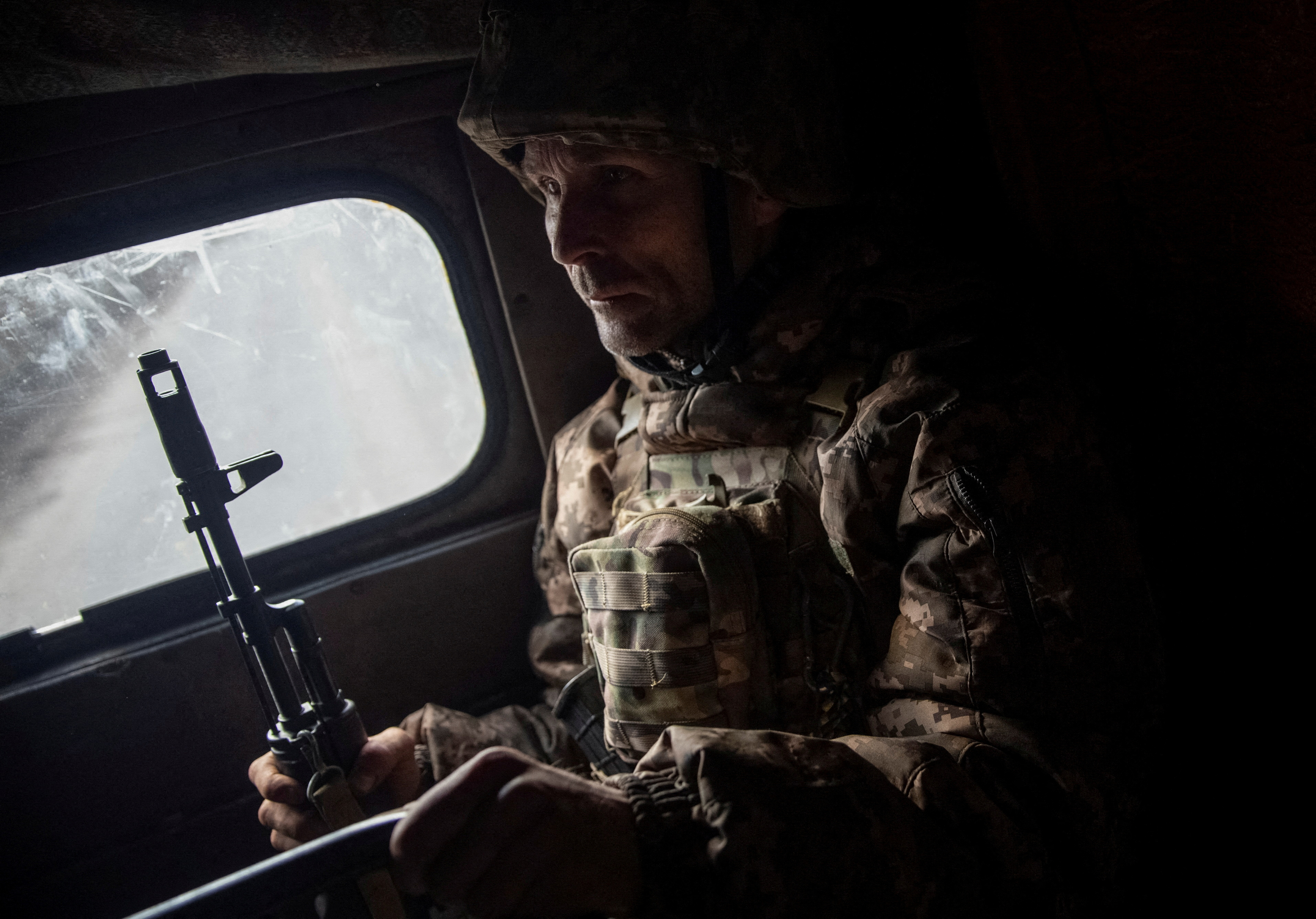Battle for Bakhmut: Scenes from the front lines - May 22, 2023 | ロイター