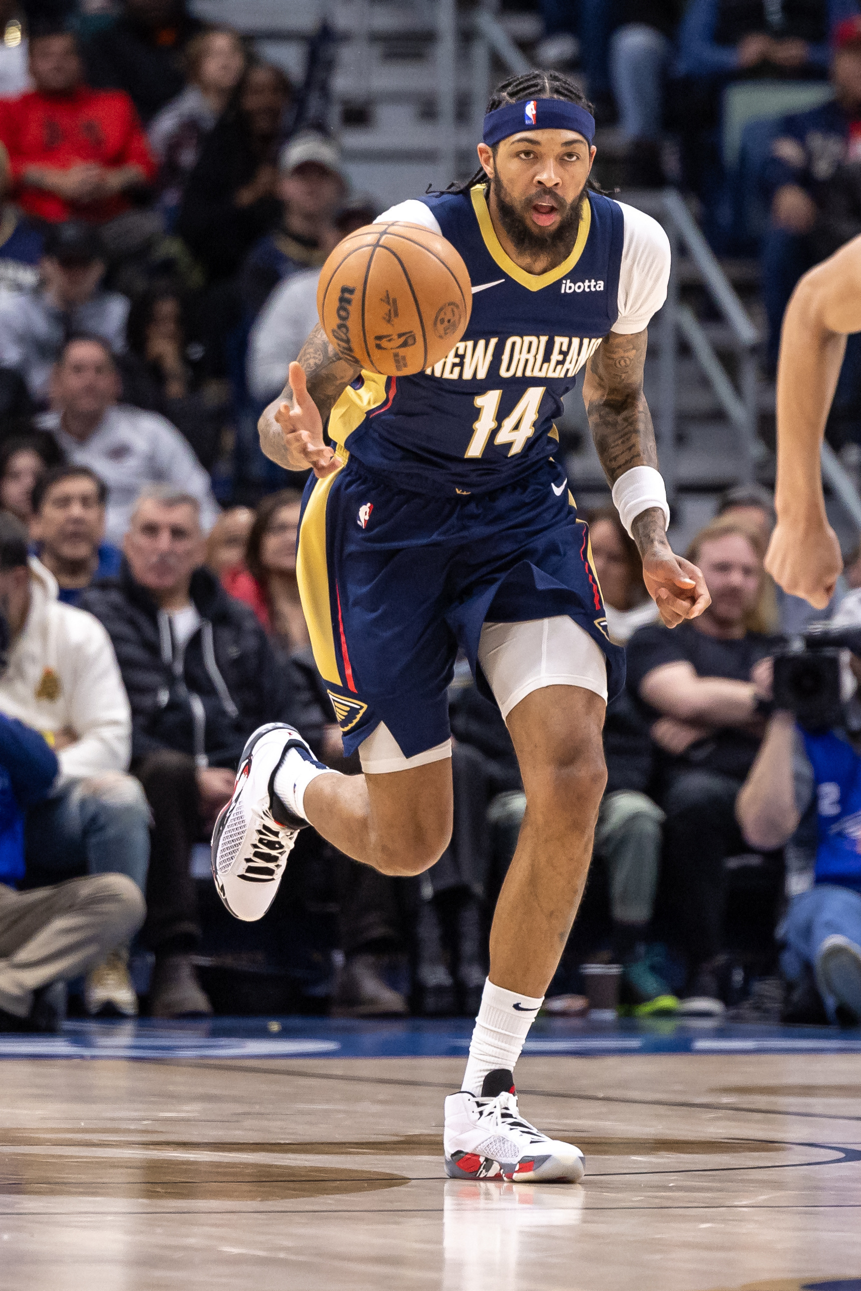 Pelicans' team-record 3-point effort too much for Hornets | Reuters