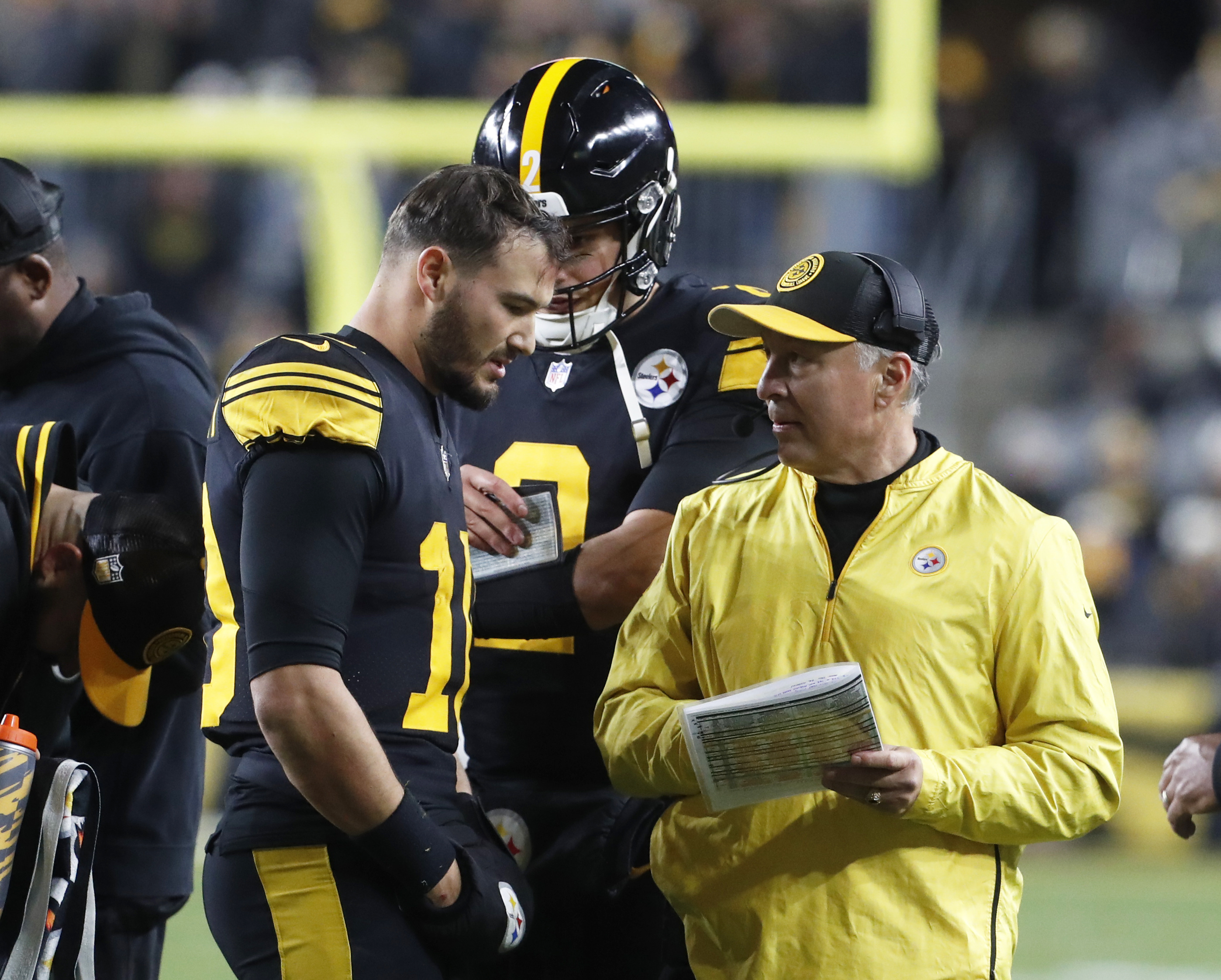 Bailey Zappe, Pats dump Steelers, end 5-game skid | Reuters