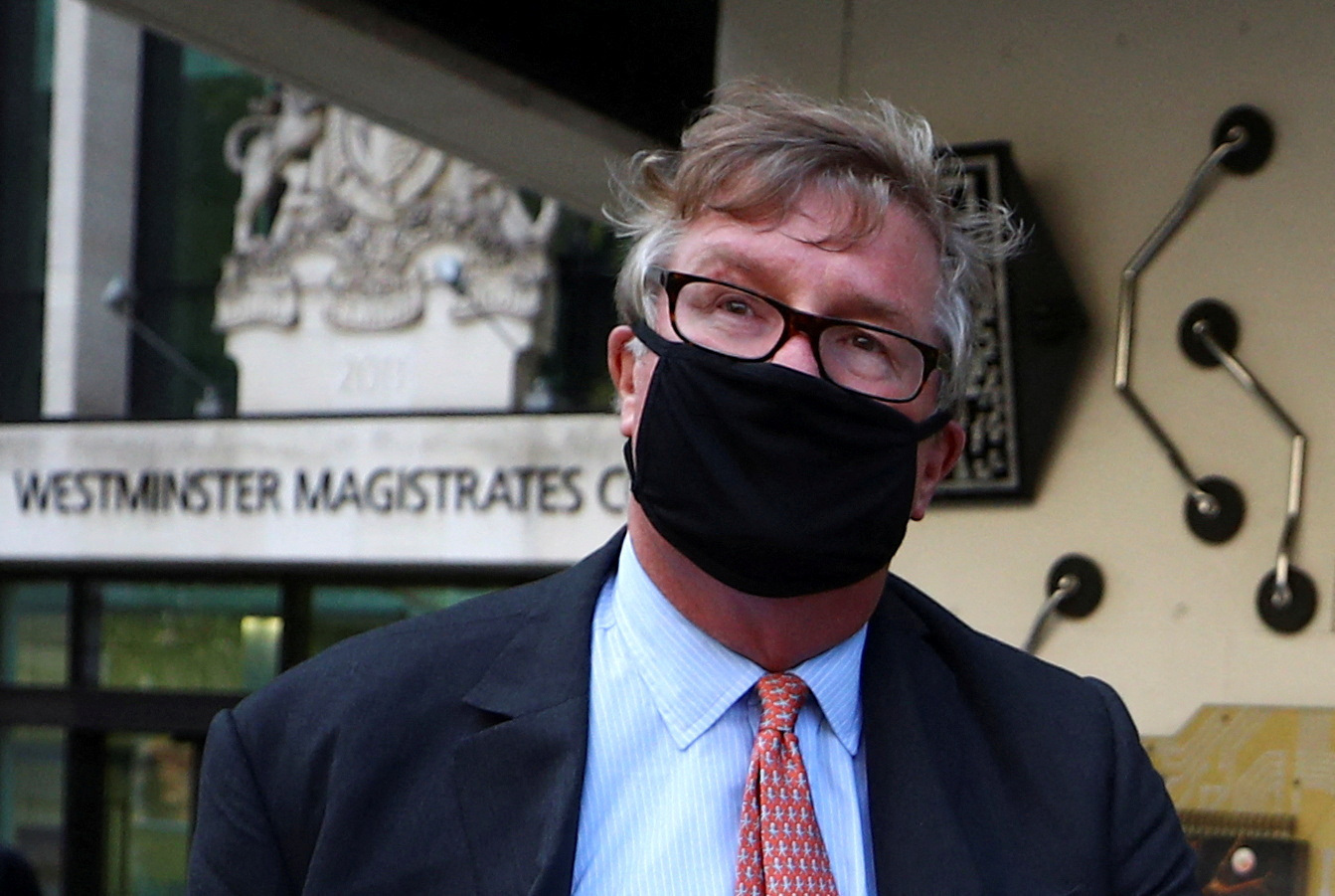 Odey Asset Management pushes to restructure funds | Reuters