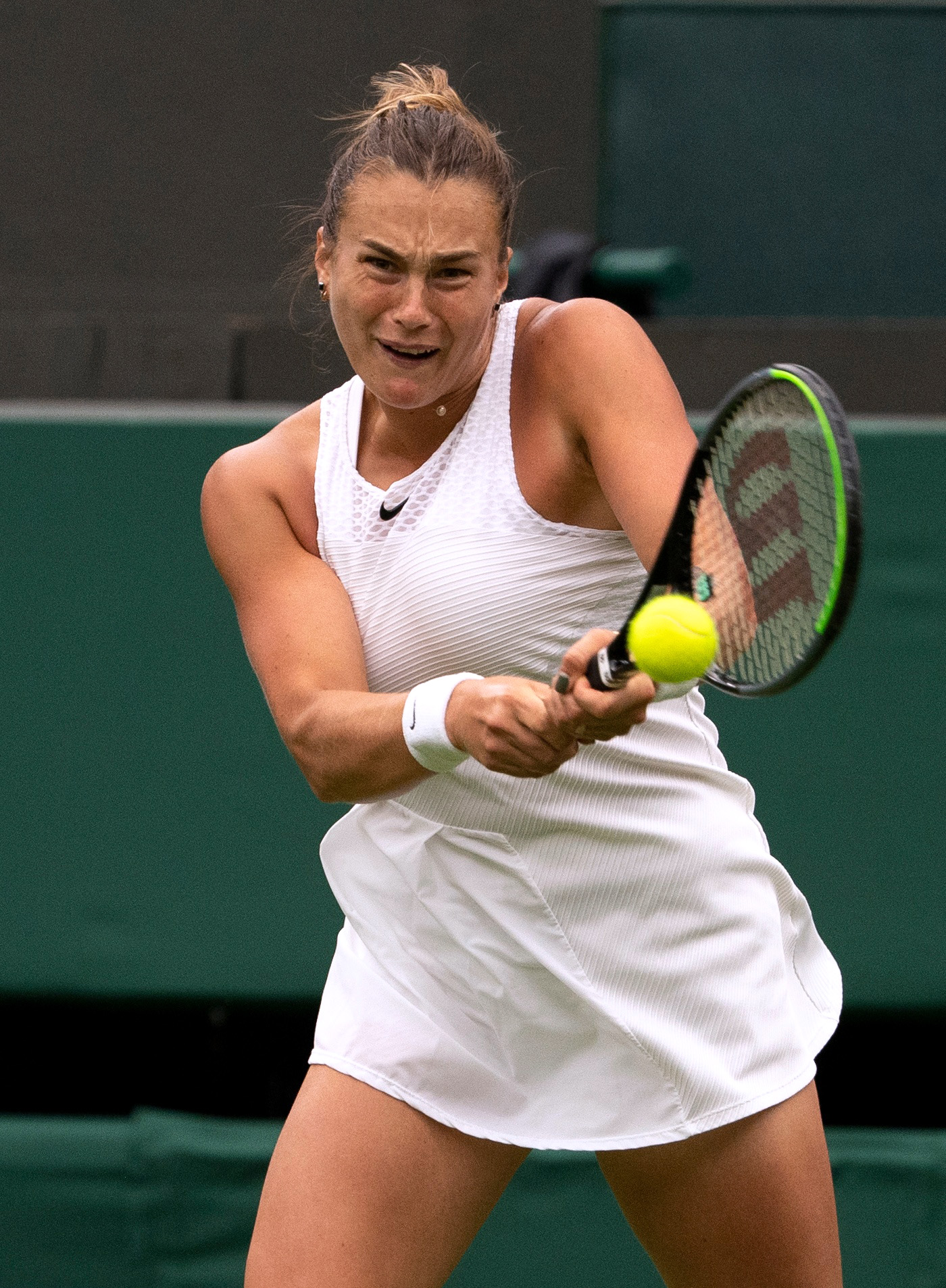 Second seed Sabalenka opens Wimbledon with crushing win over Niculescu ...