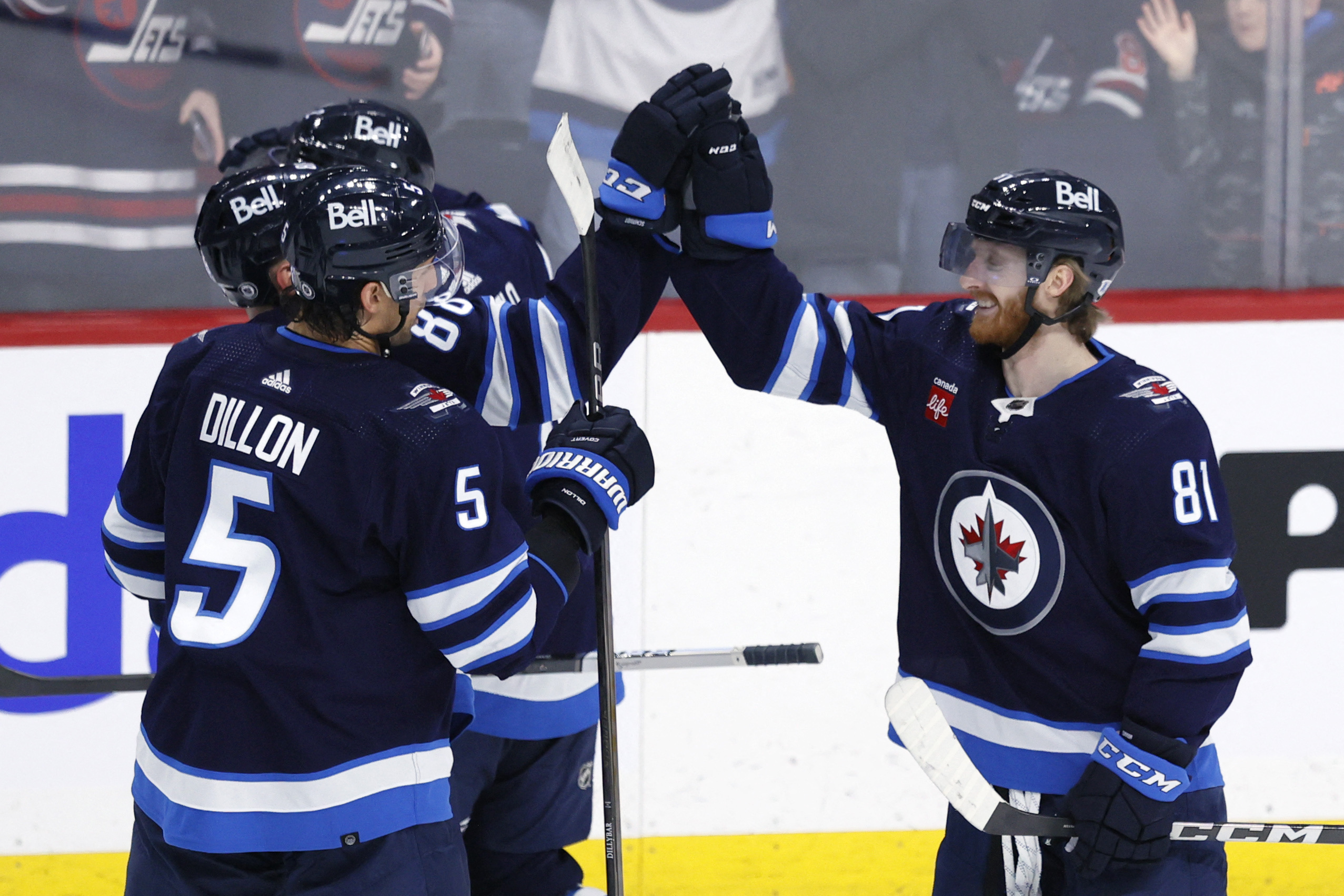 Kyle Connor's OT goal lifts Jets over Coyotes | Reuters