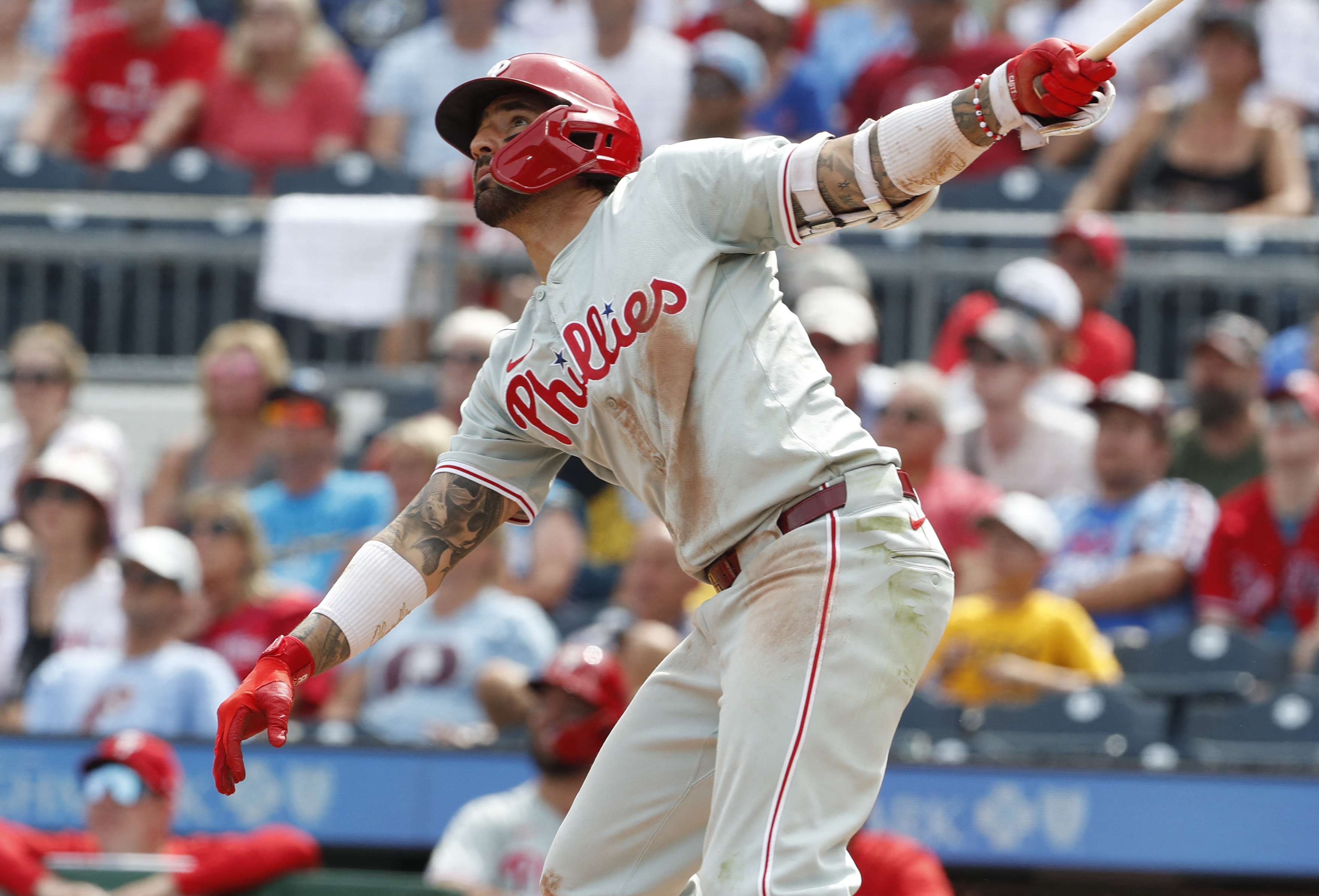 Tyler Phillips, Phillies' bullpen twirl shutout to end Pirates' streak ...