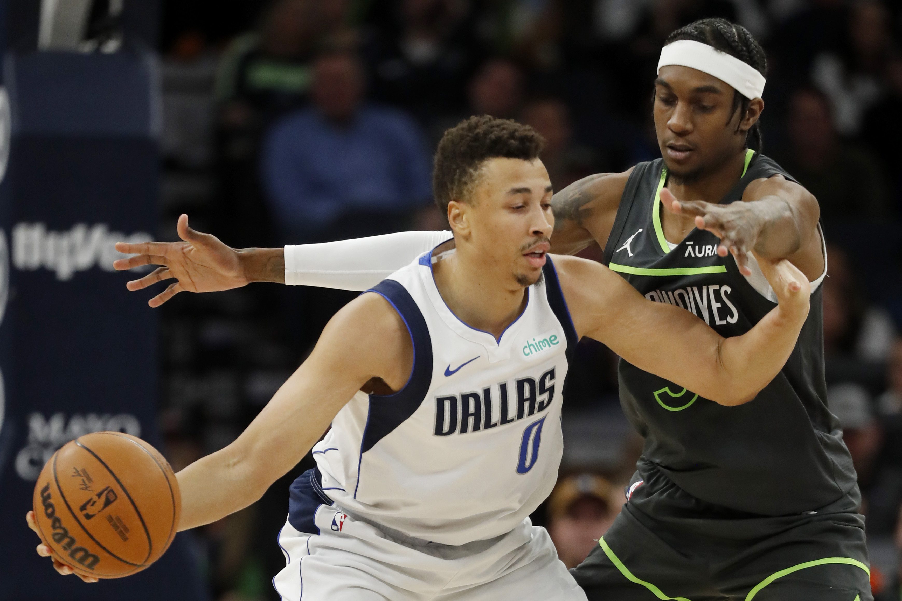 Anthony Edwards puts up 44 as Wolves best Mavs | Reuters