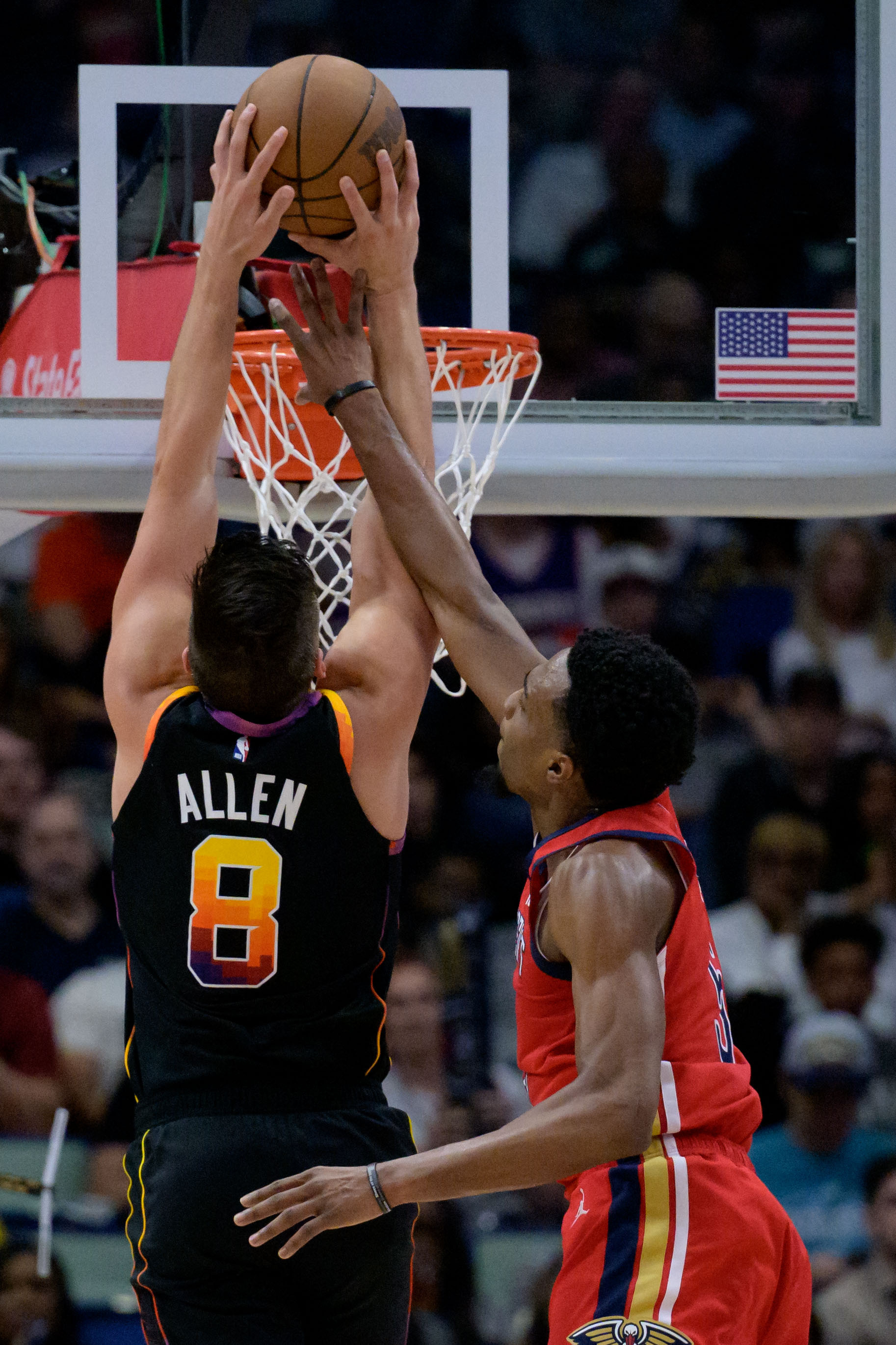 Suns get 52 points from Devin Booker again, best Pelicans | Reuters