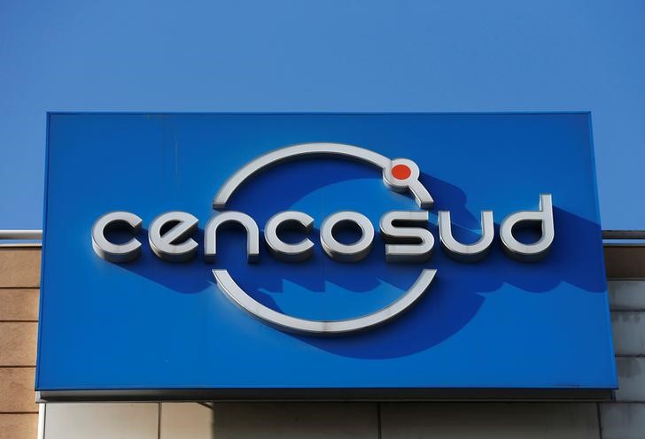Chilean Cencosud to buy majority stake in U.S. TFM grocery chain ...