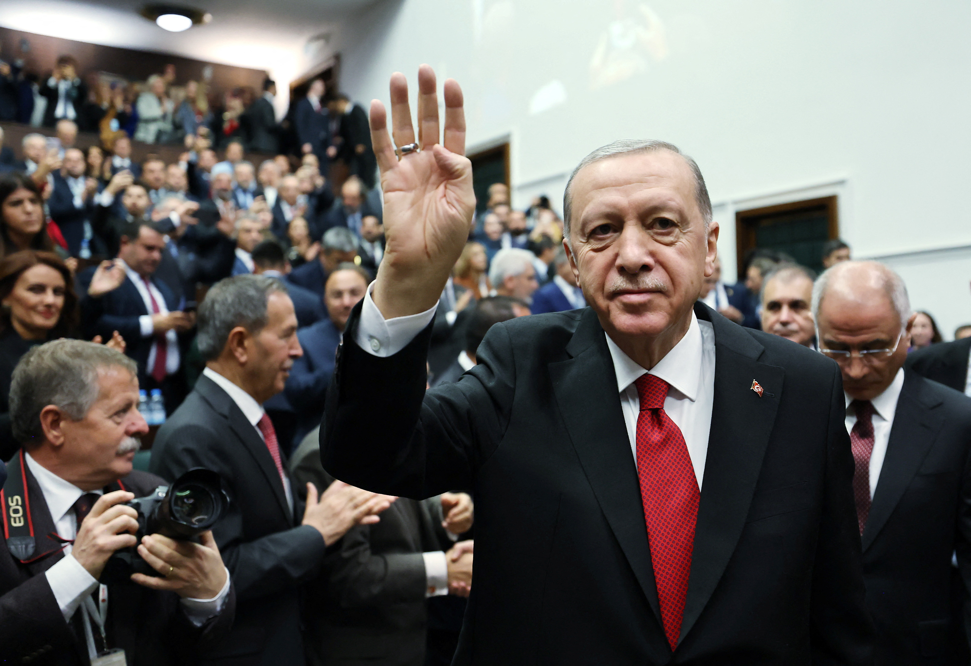Turkey's Erdogan welcomes Gaza pause as temporary 'stop of bloodshed ...